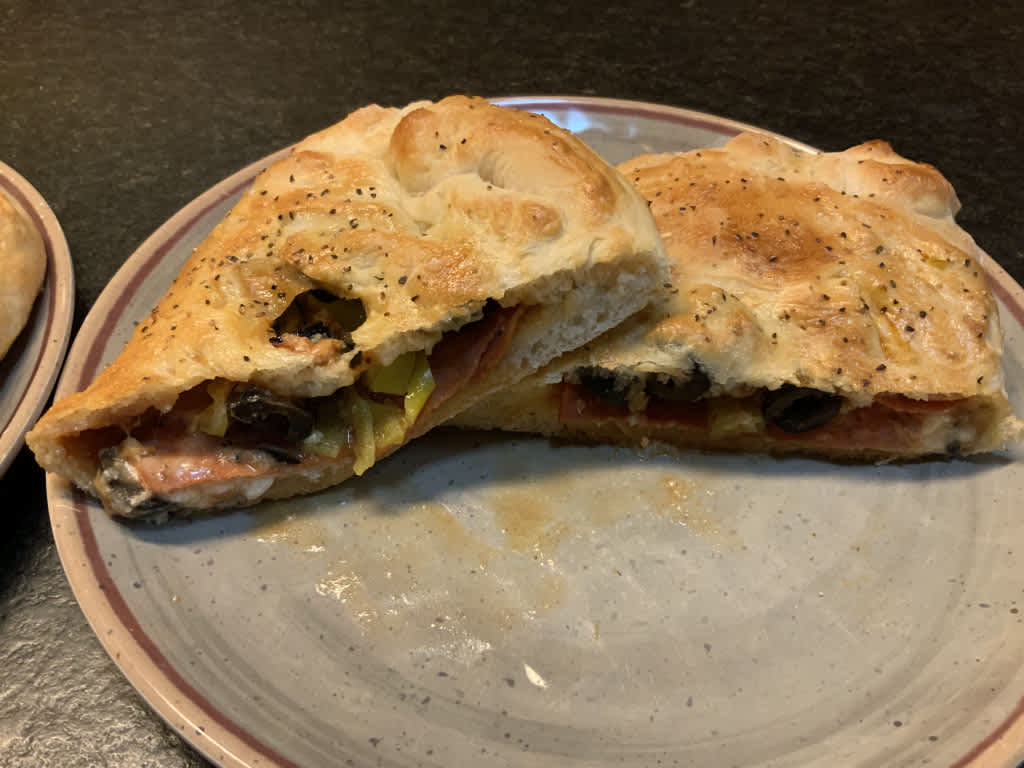 Pizza Dough for Pizza or Calzones (Bread Machine) Recipe - Food.com