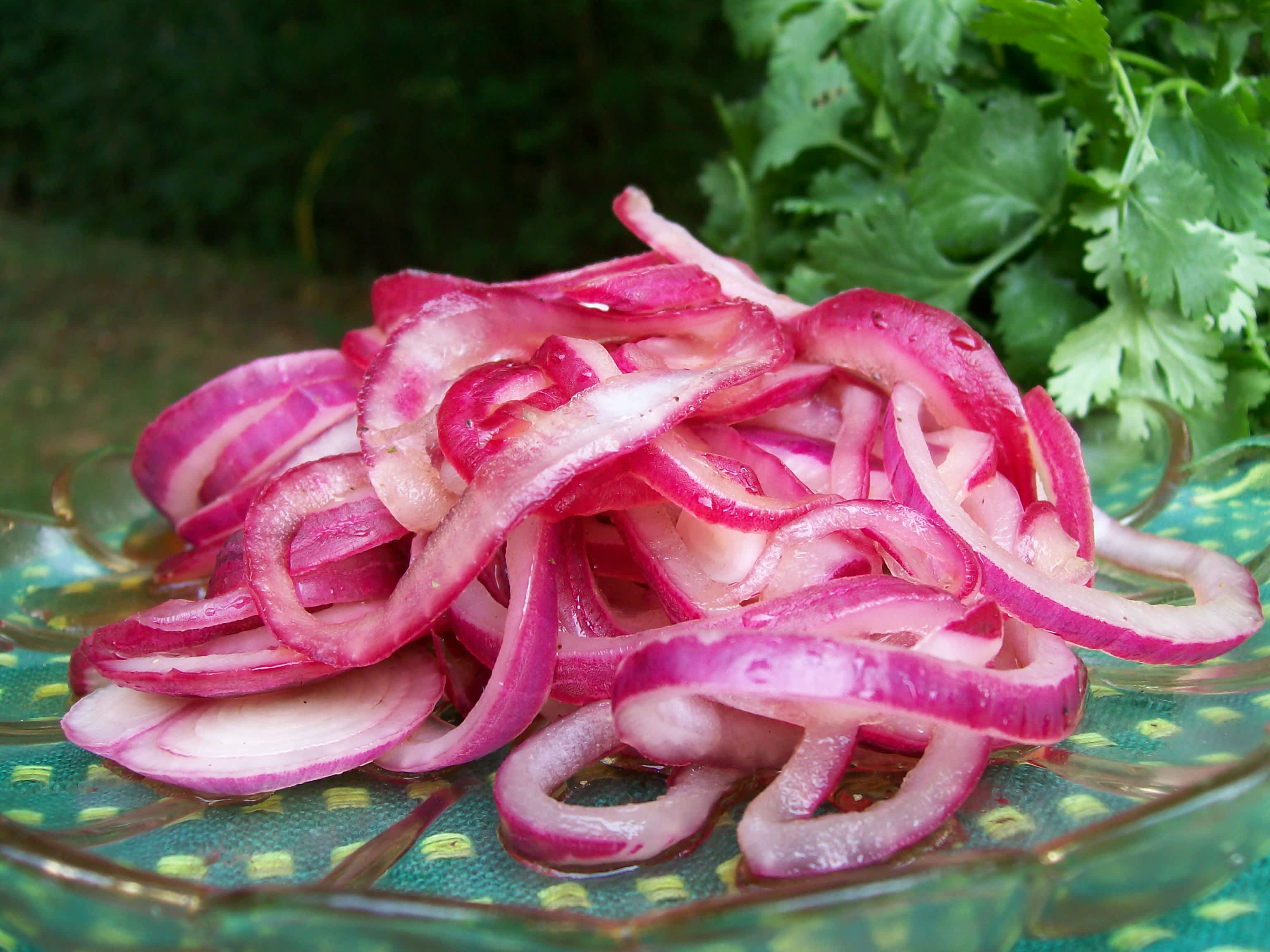 Easy Pickled Red Onions Recipe - Christmas.Food.com