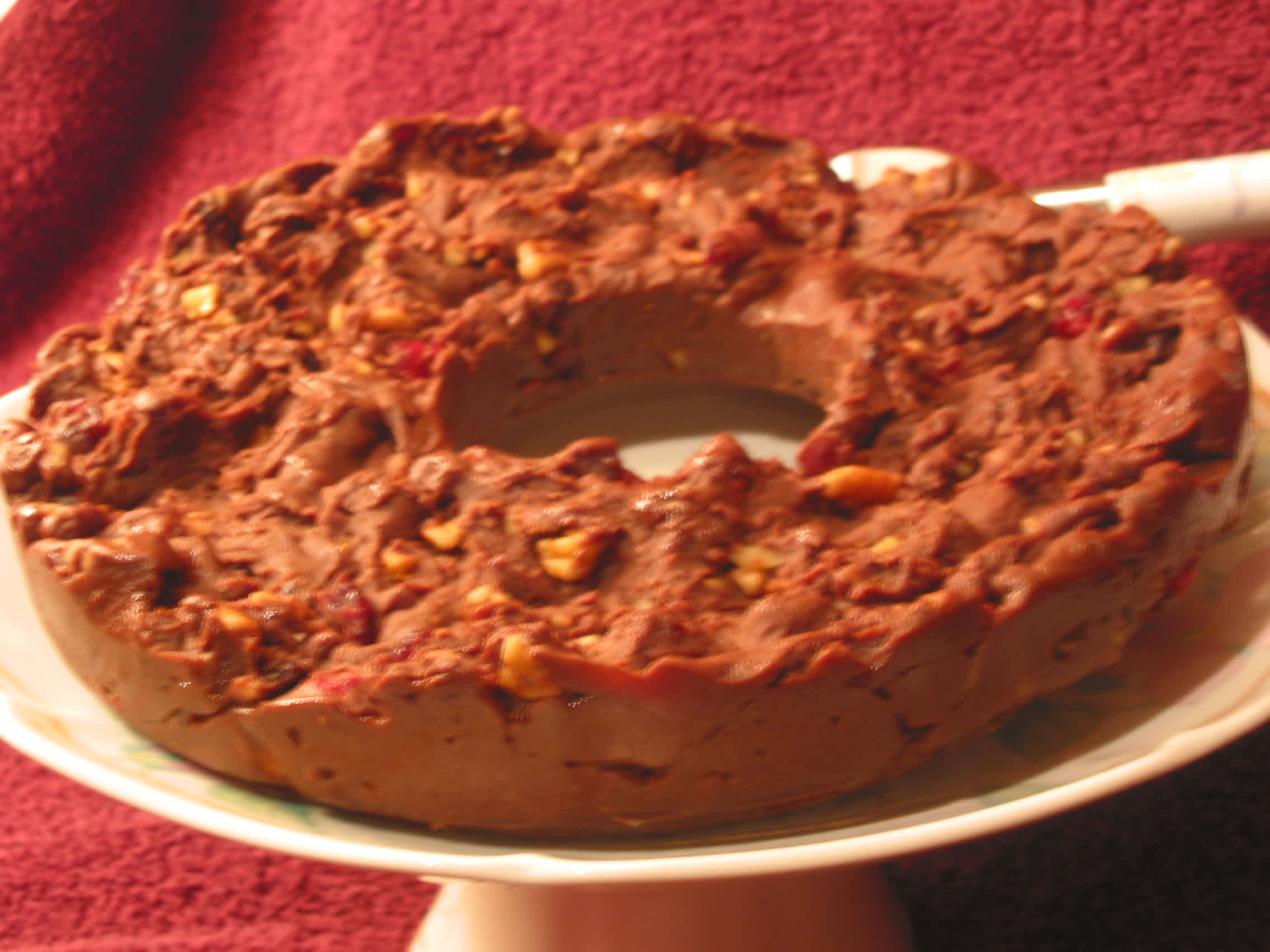 Five Minute Goober and Raisinette Fudge Wreath - Rachael Ray Recipe ...