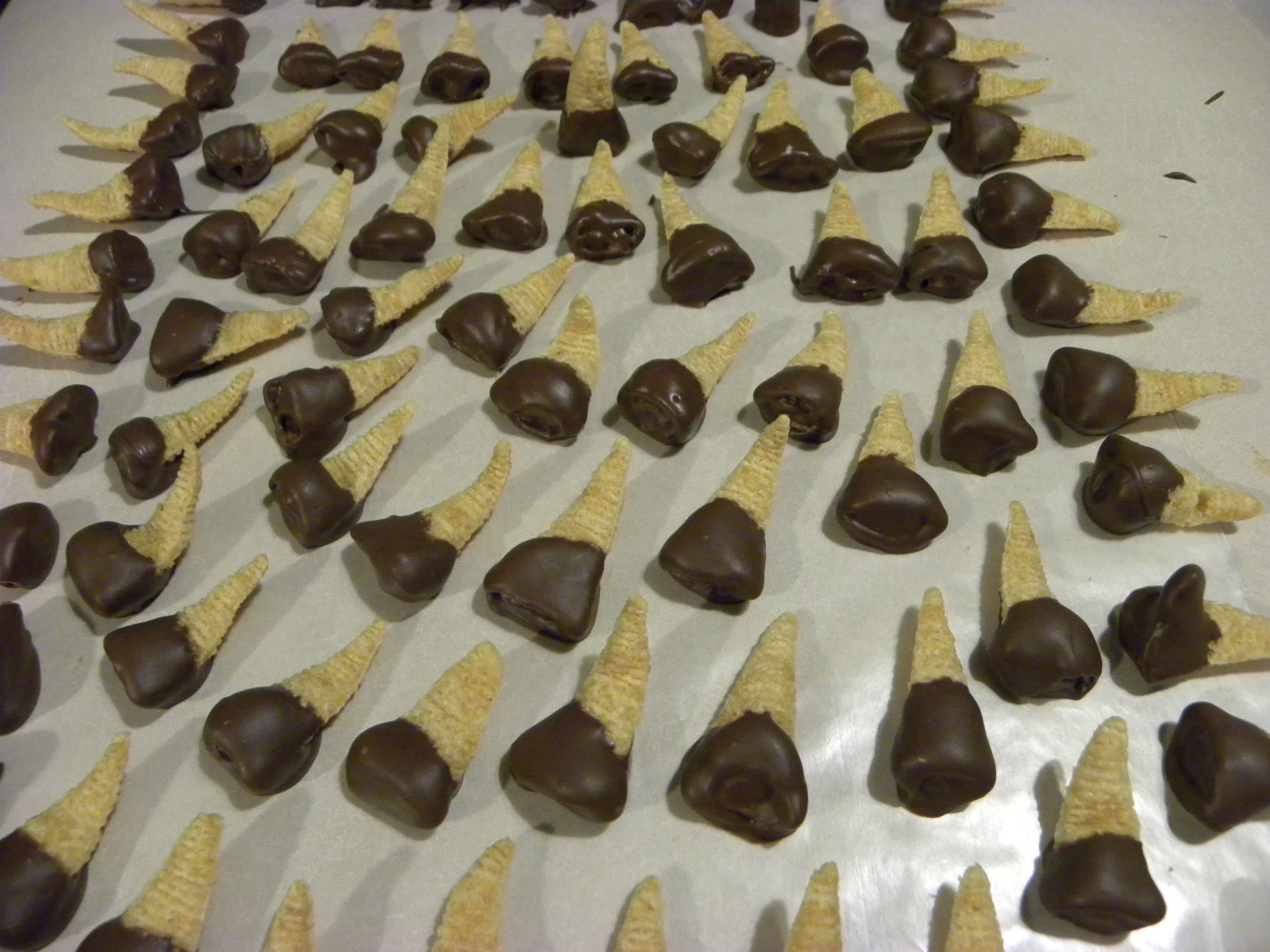 Chocolate Dipped Peanut Butter Bugles Recipe - Food.com