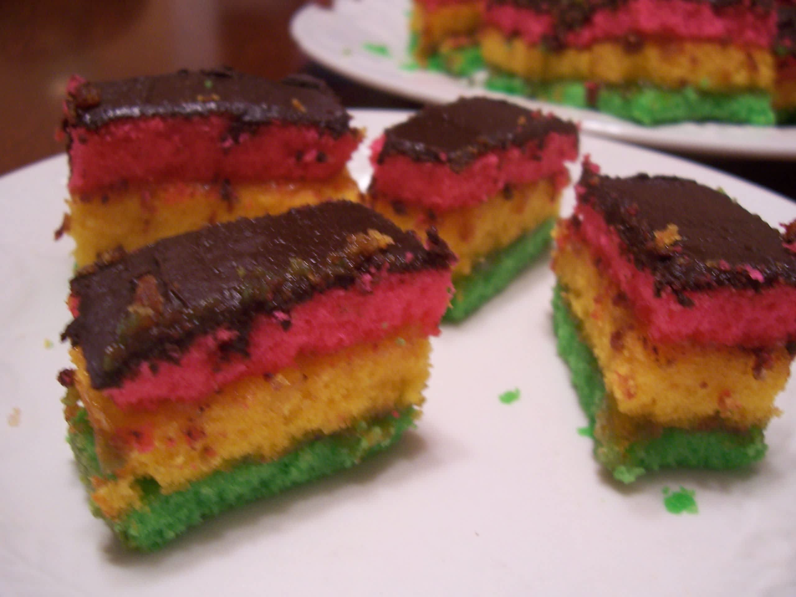 Italian Tri-Color Cookies (Rainbow Cookies) Recipe - Food.com