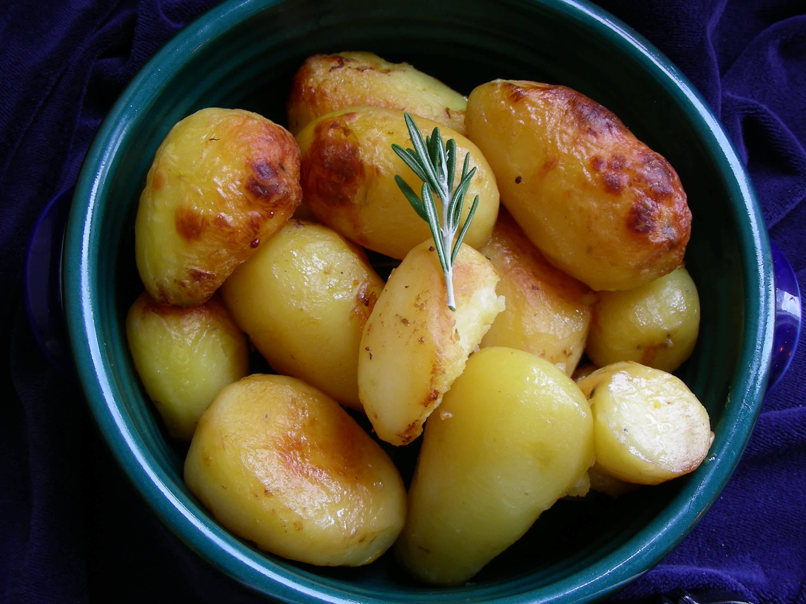 Browned Potatoes With Roast Recipe - Food.com