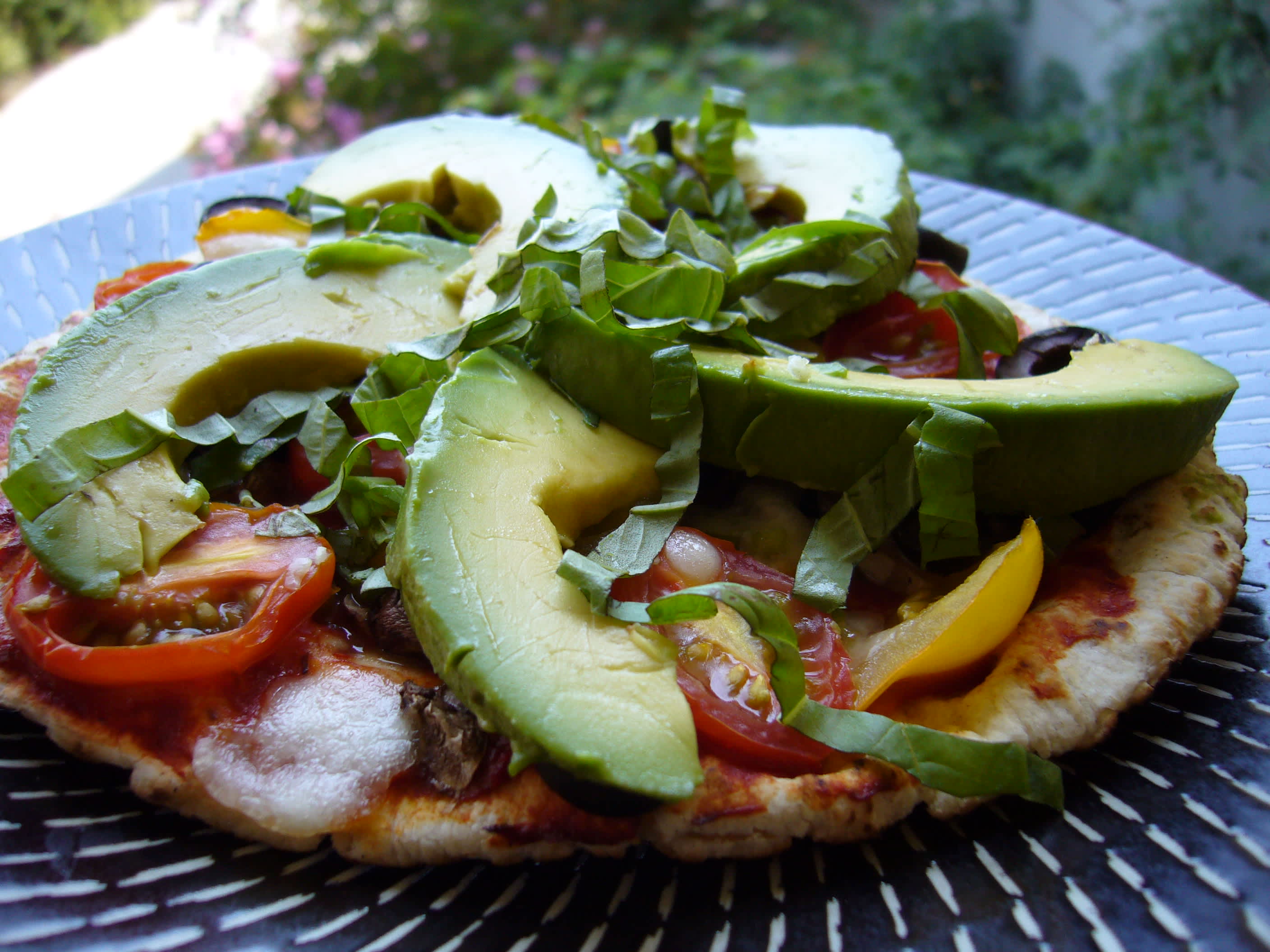 Avocado Pizza Recipe - Food.com