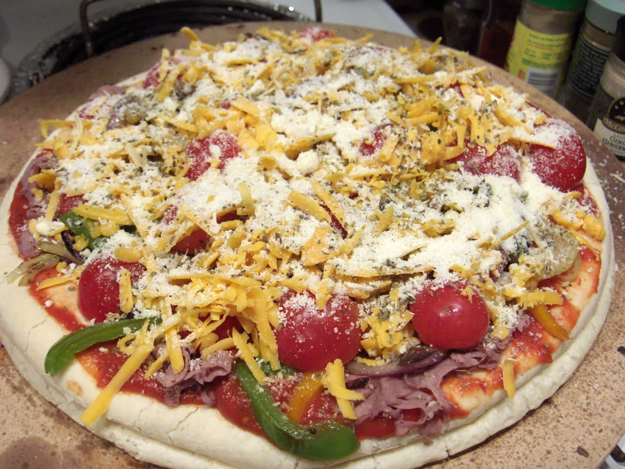 Quick-And-Easy Beef Pizza Recipe - Food.com