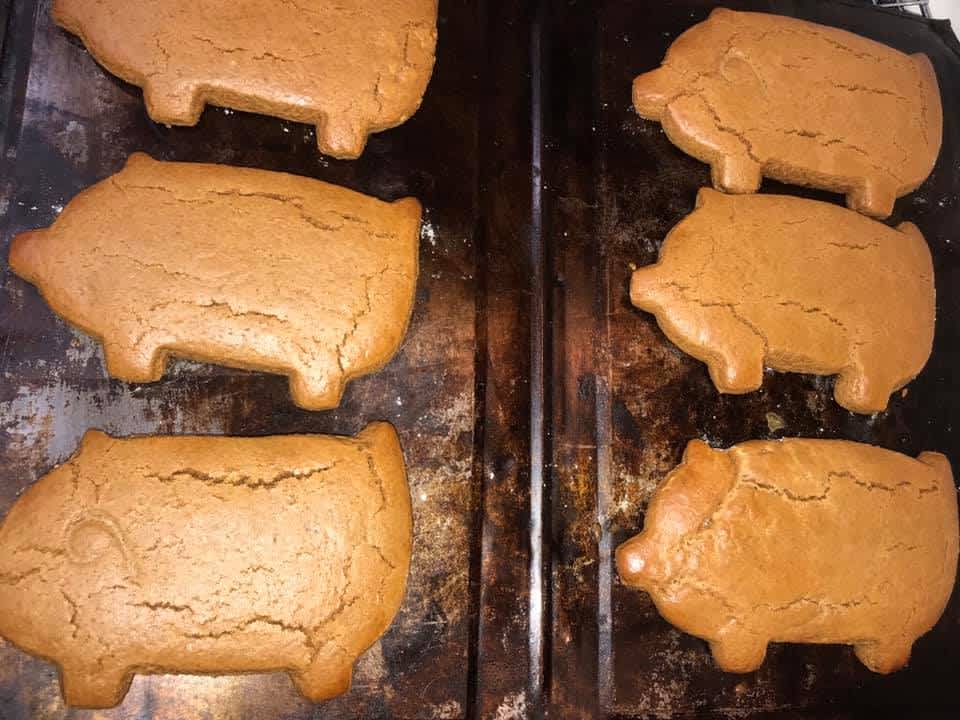 Authentic Mexican Marranitos (Molasses Gingerbread Pigs) Recipe - Food.com