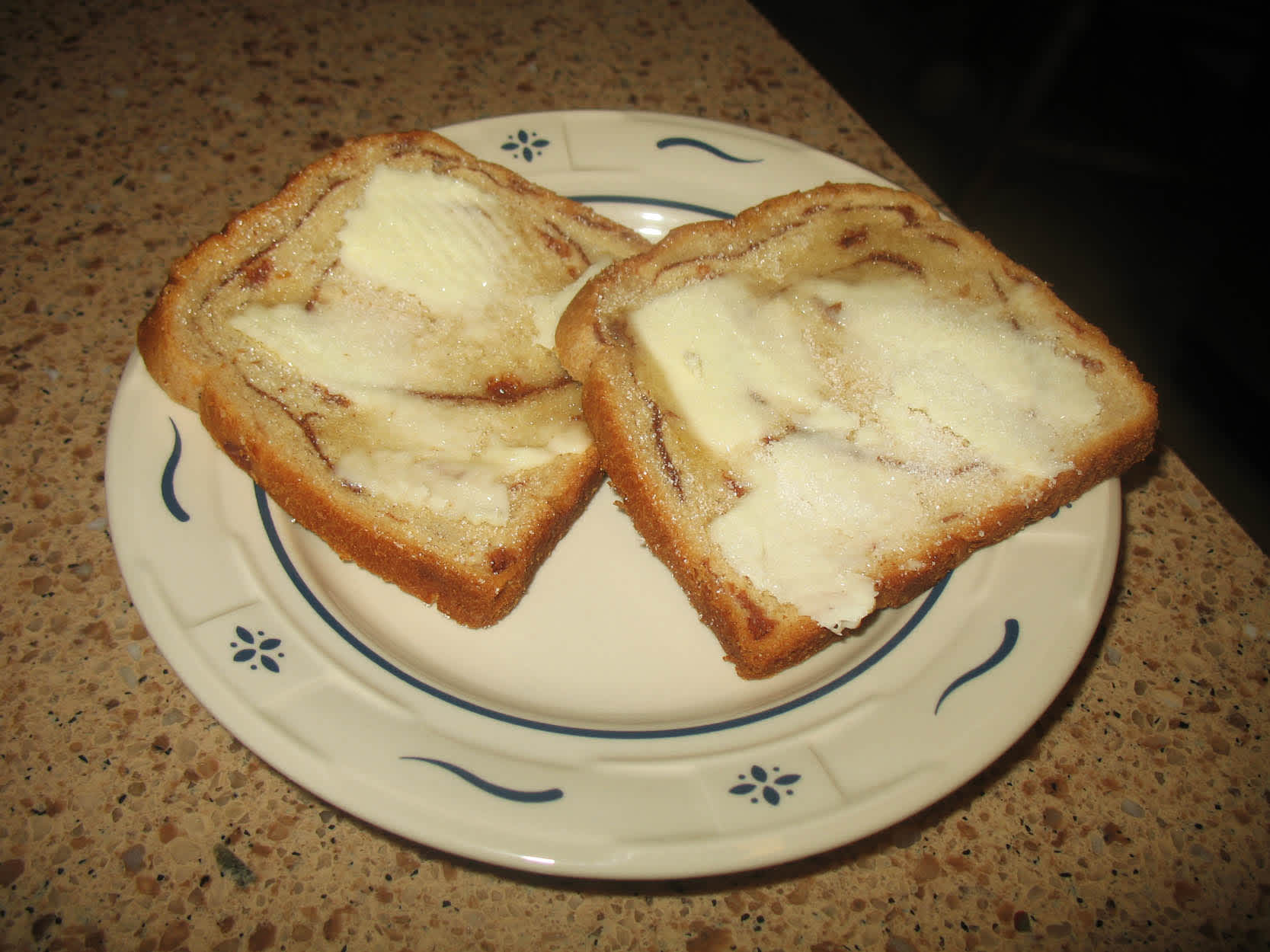 white bread slice sugar