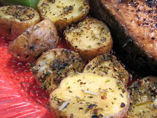 Parslied New Potatoes (Microwave) Recipe - Food.com