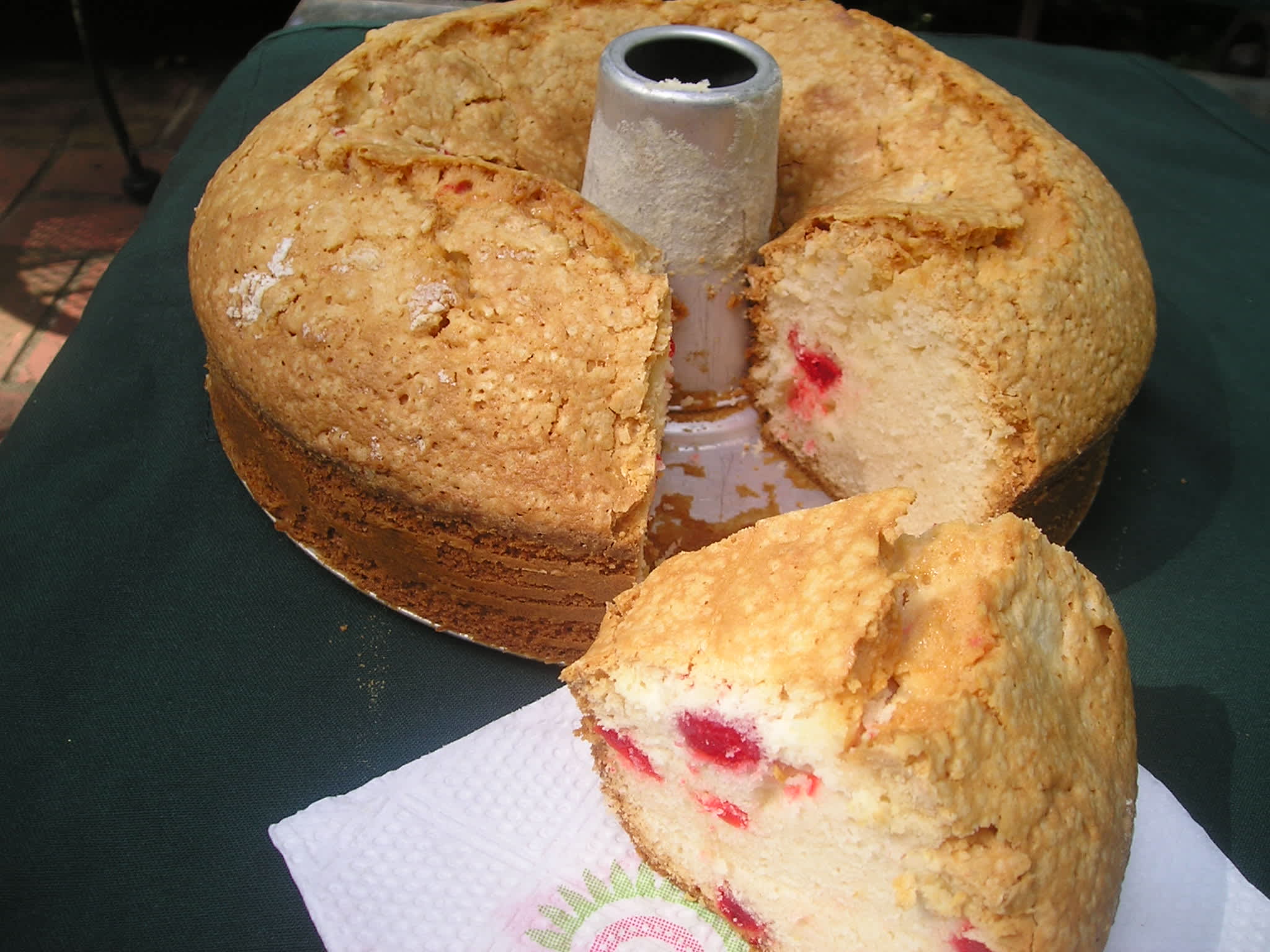 brownings cherry cake