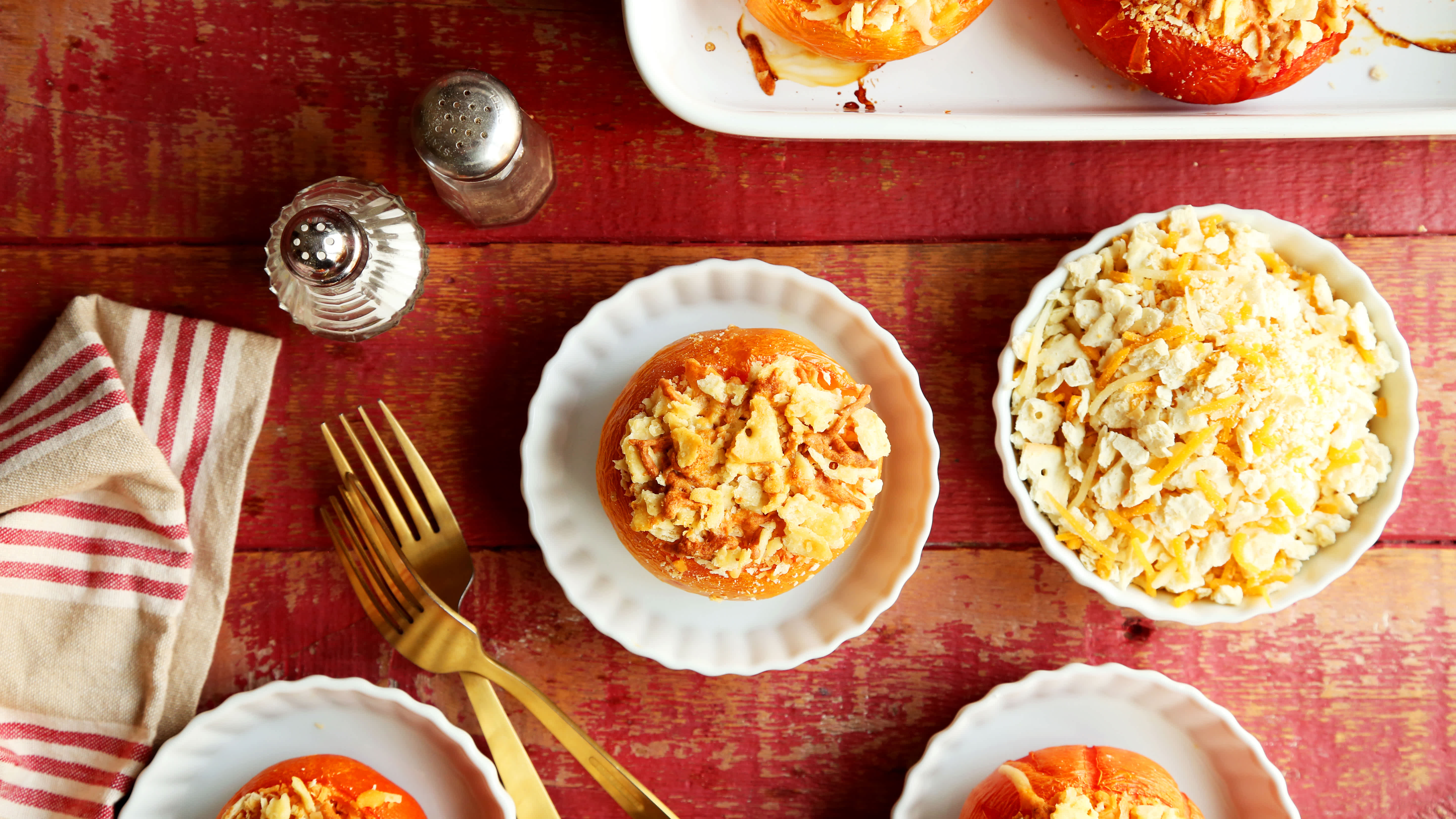 Toe and Don's Cheese & Cracker Stuffed Tomatoes Recipe - Food.com