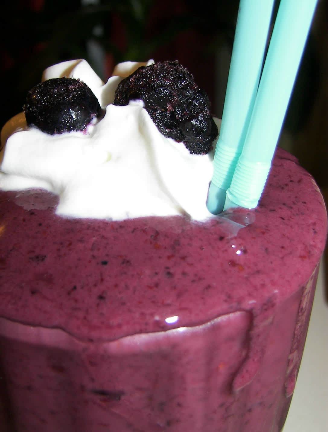 Black and Blue and Raspberry Smoothie Recipe - Food.com