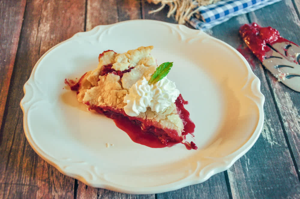 My Mom's Raspberry Pie Filling Recipe - Food.com