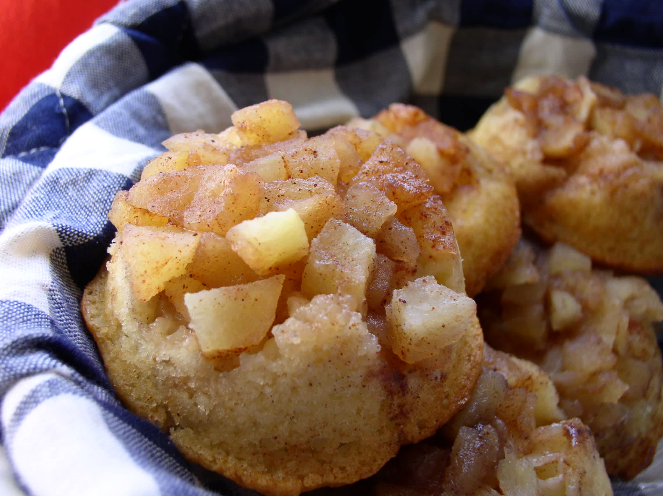 Upside Down Apple Cinnamon Muffins Recipe - Food.com