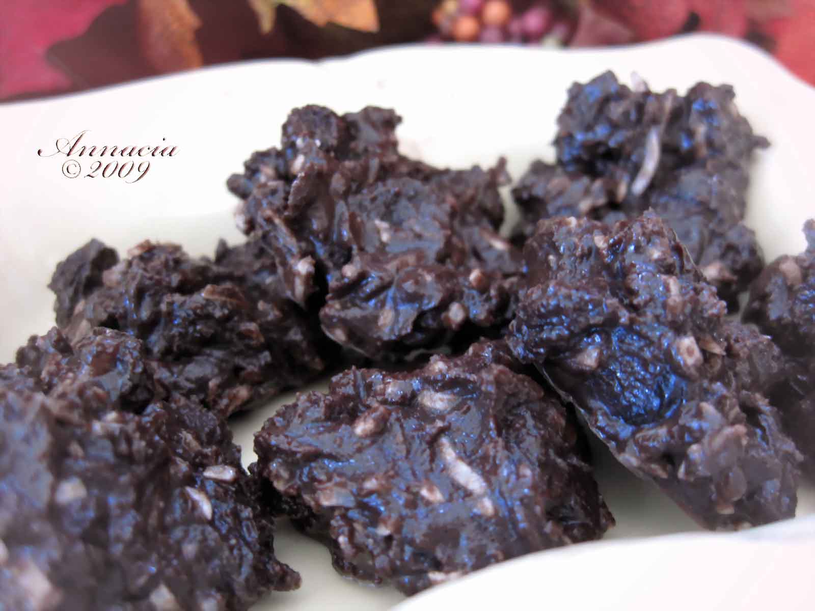 Chocolate Covered Raisins in the Microwave Recipe - Food.com