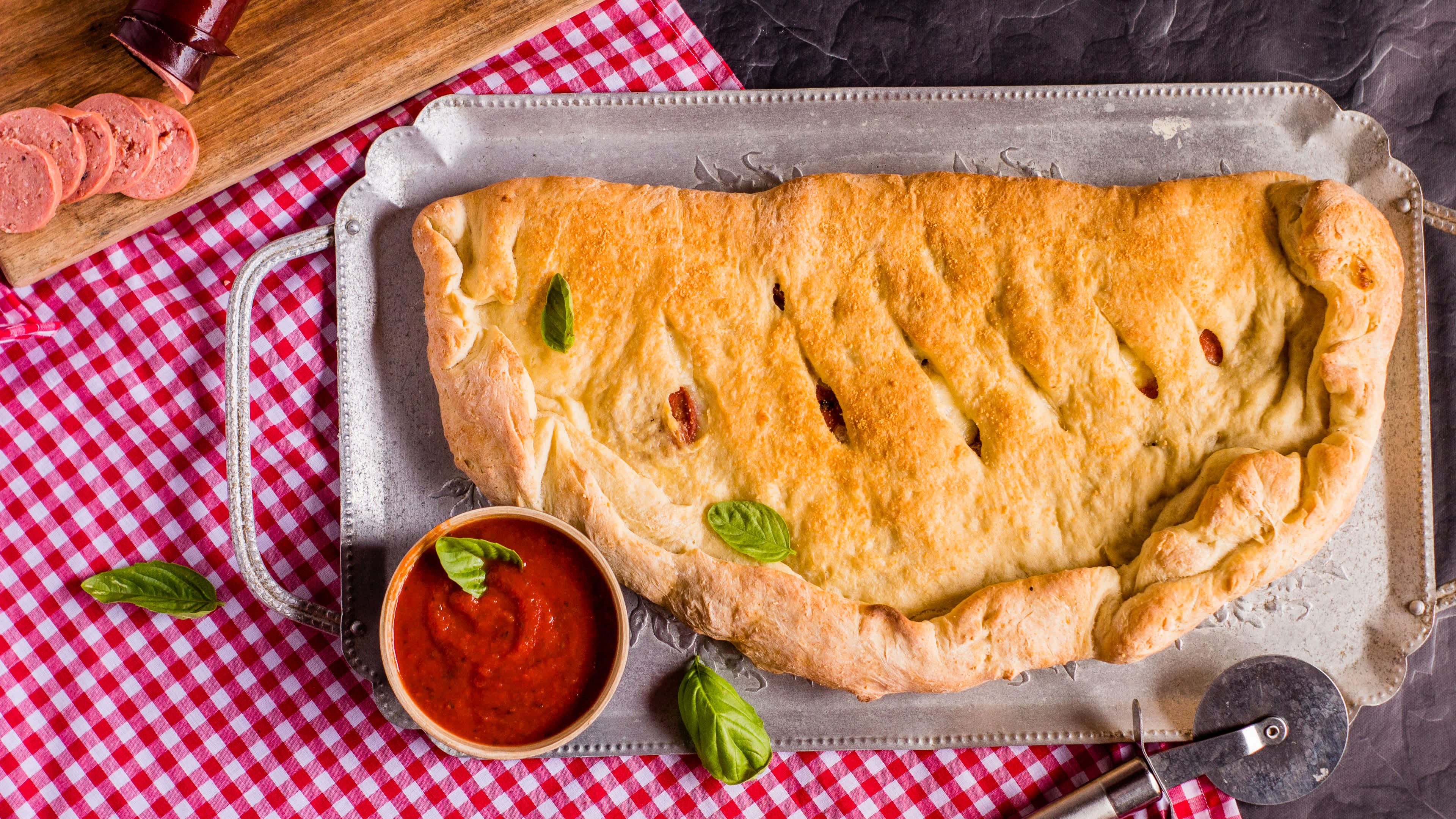 Sausage and Pepperoni Cheese Stuffed Calzone Recipe - Food.com