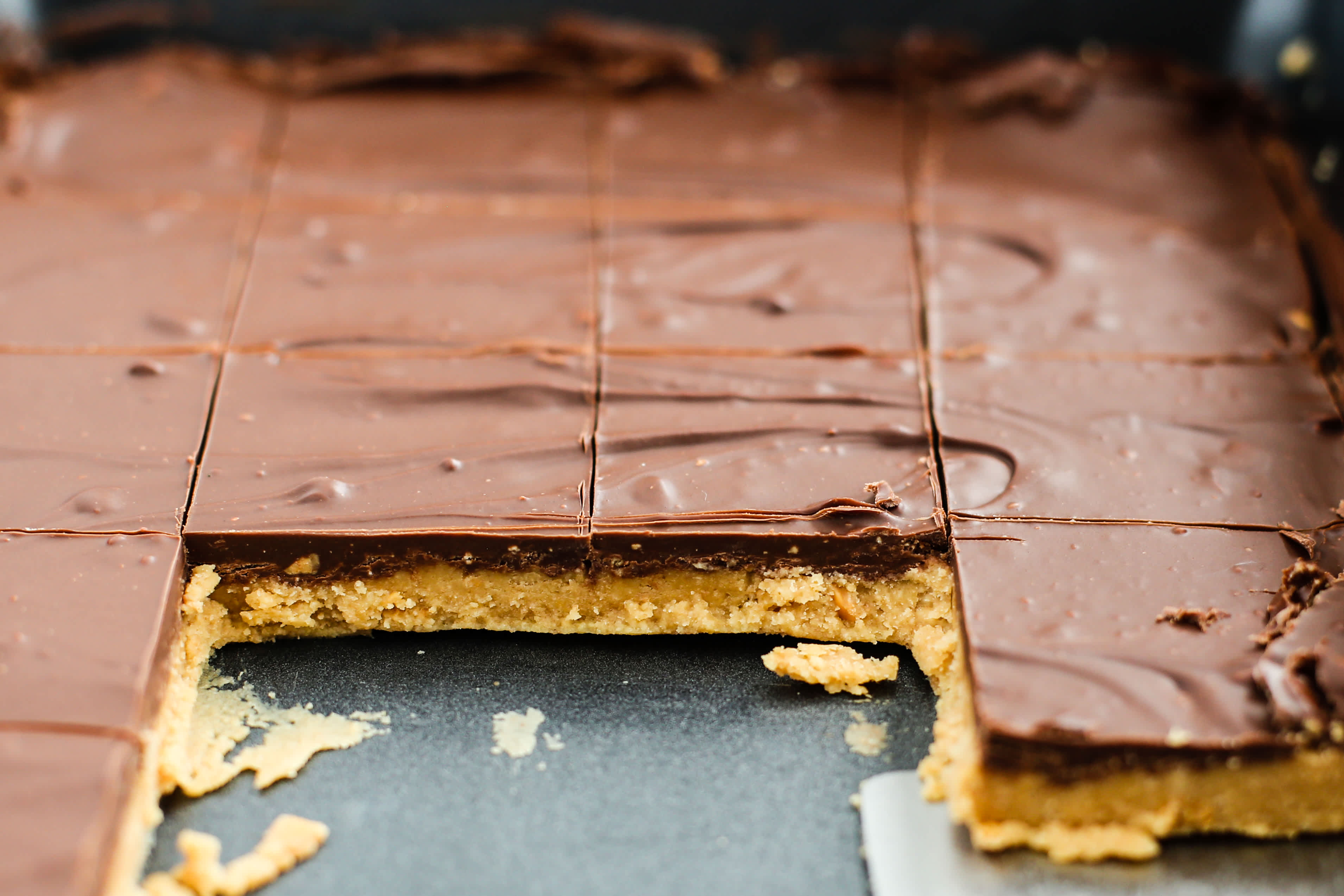 Reeses Squares - 5 Ingredients & No Bake (Reese's) Recipe - Food.com