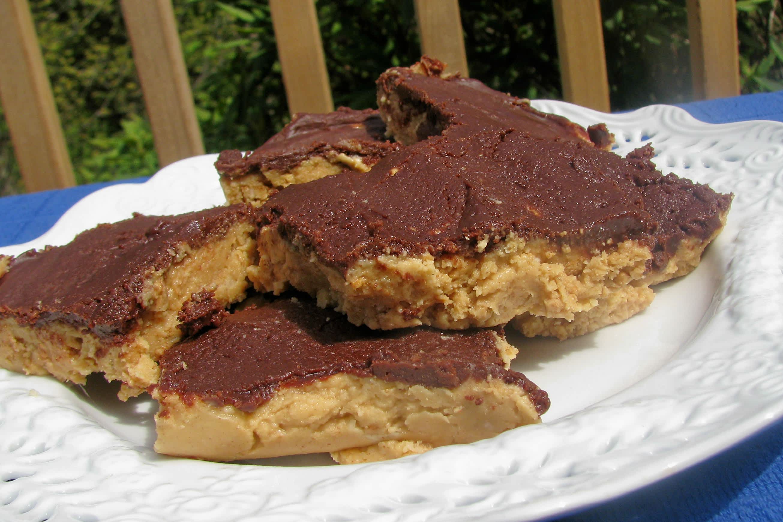 Reeses Squares - 5 Ingredients & No Bake (Reese's) Recipe - Food.com
