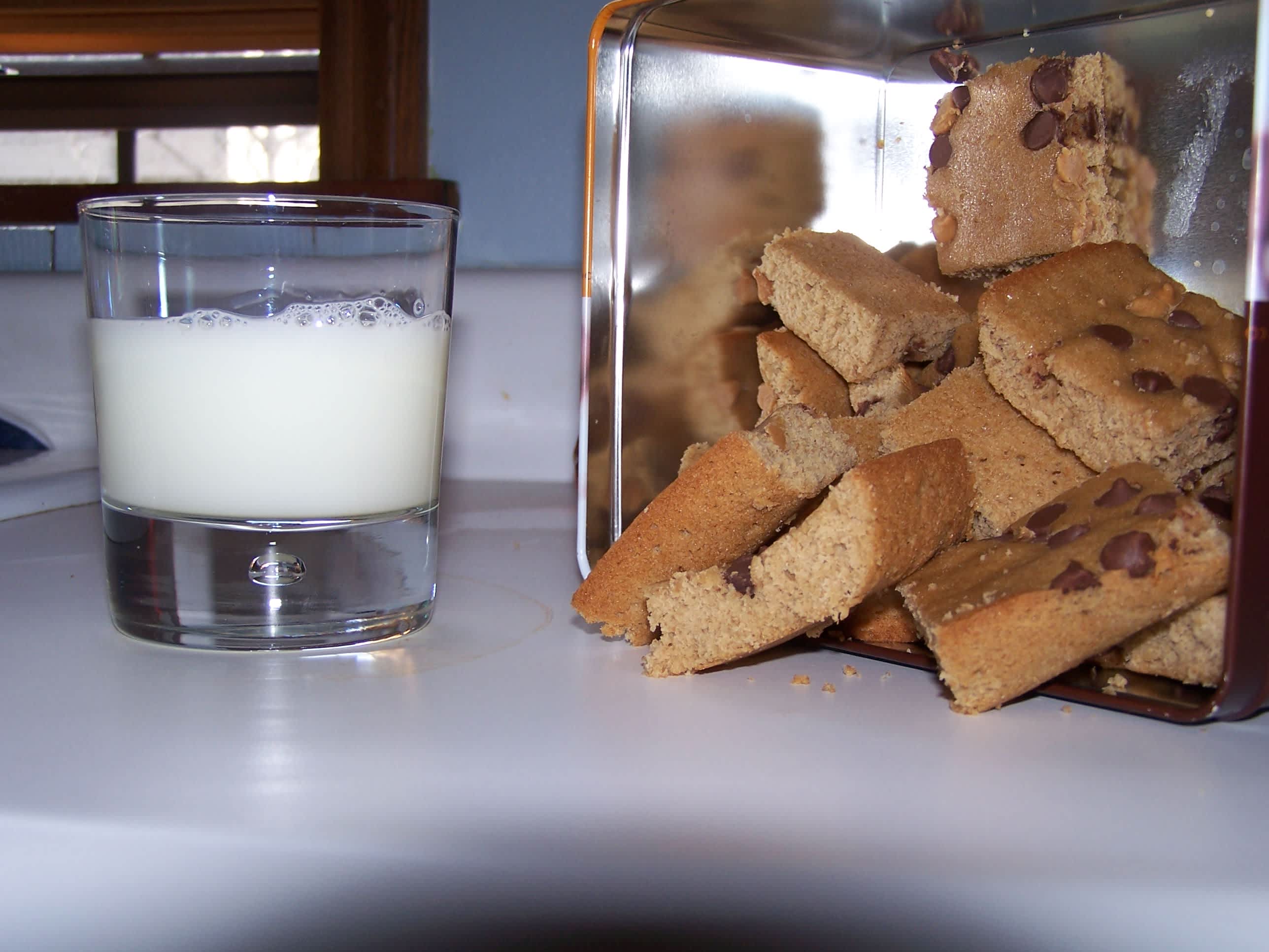 Light Chocolate Chip Cookie Bars Recipe - Food.com