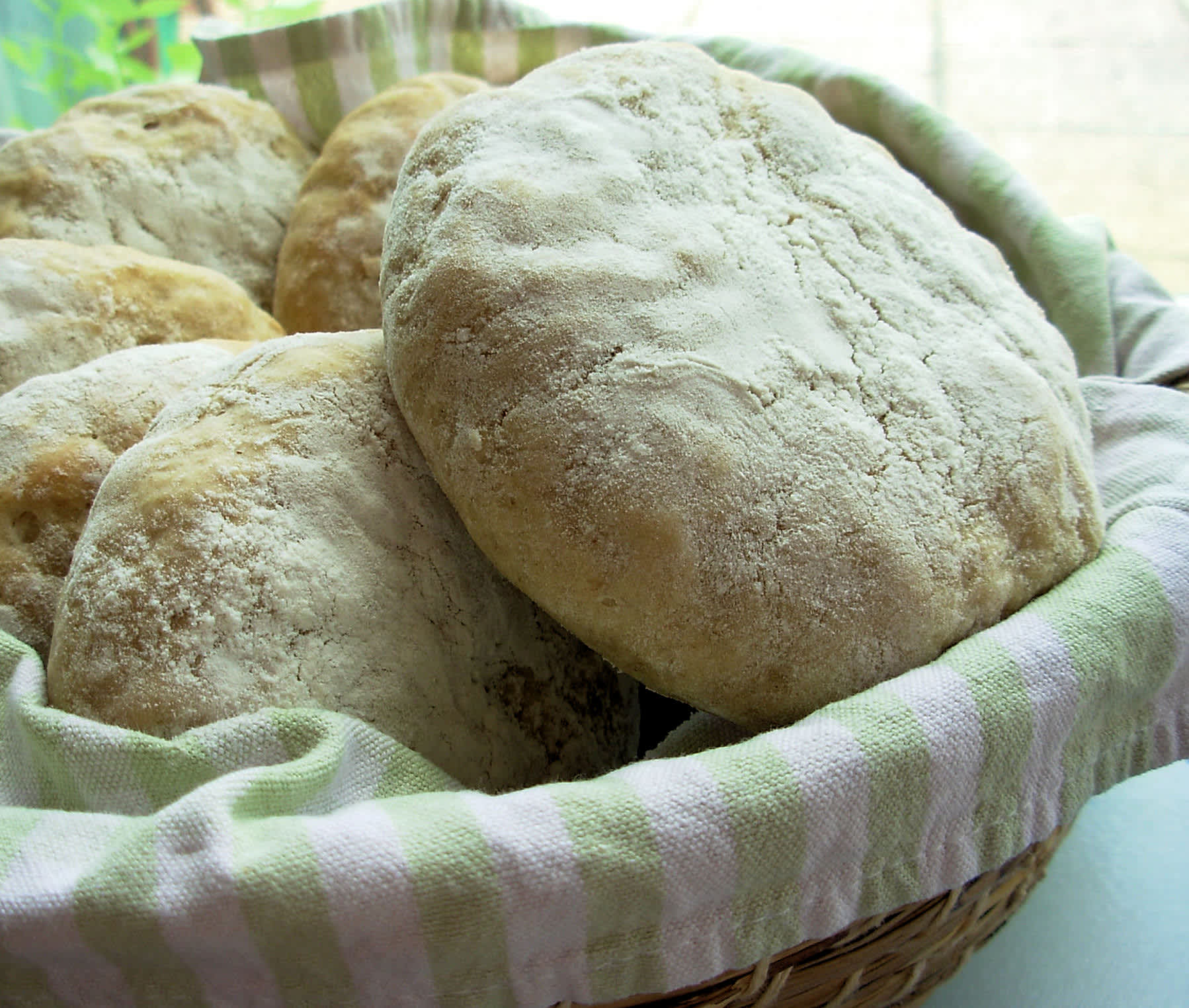 Scottish Baps - Soft Morning Bread Rolls Recipe - Food.com