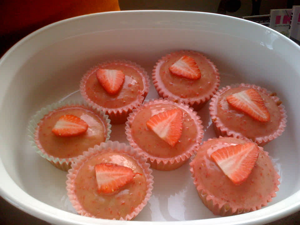 Delicious Strawberry Cupcakes & Strawberry Frosting Recipe - Food.com