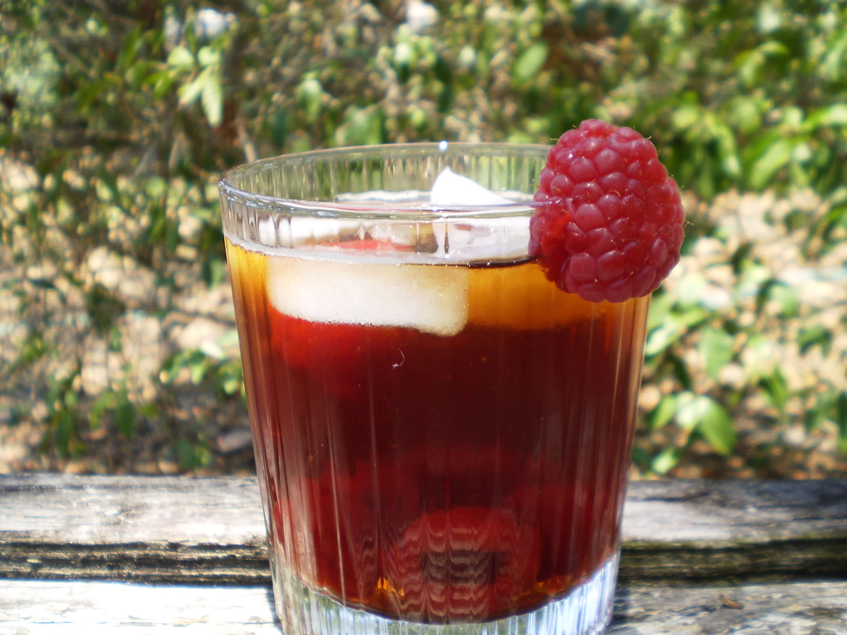 Refreshing Raspberry Iced Tea Recipe - Food.com