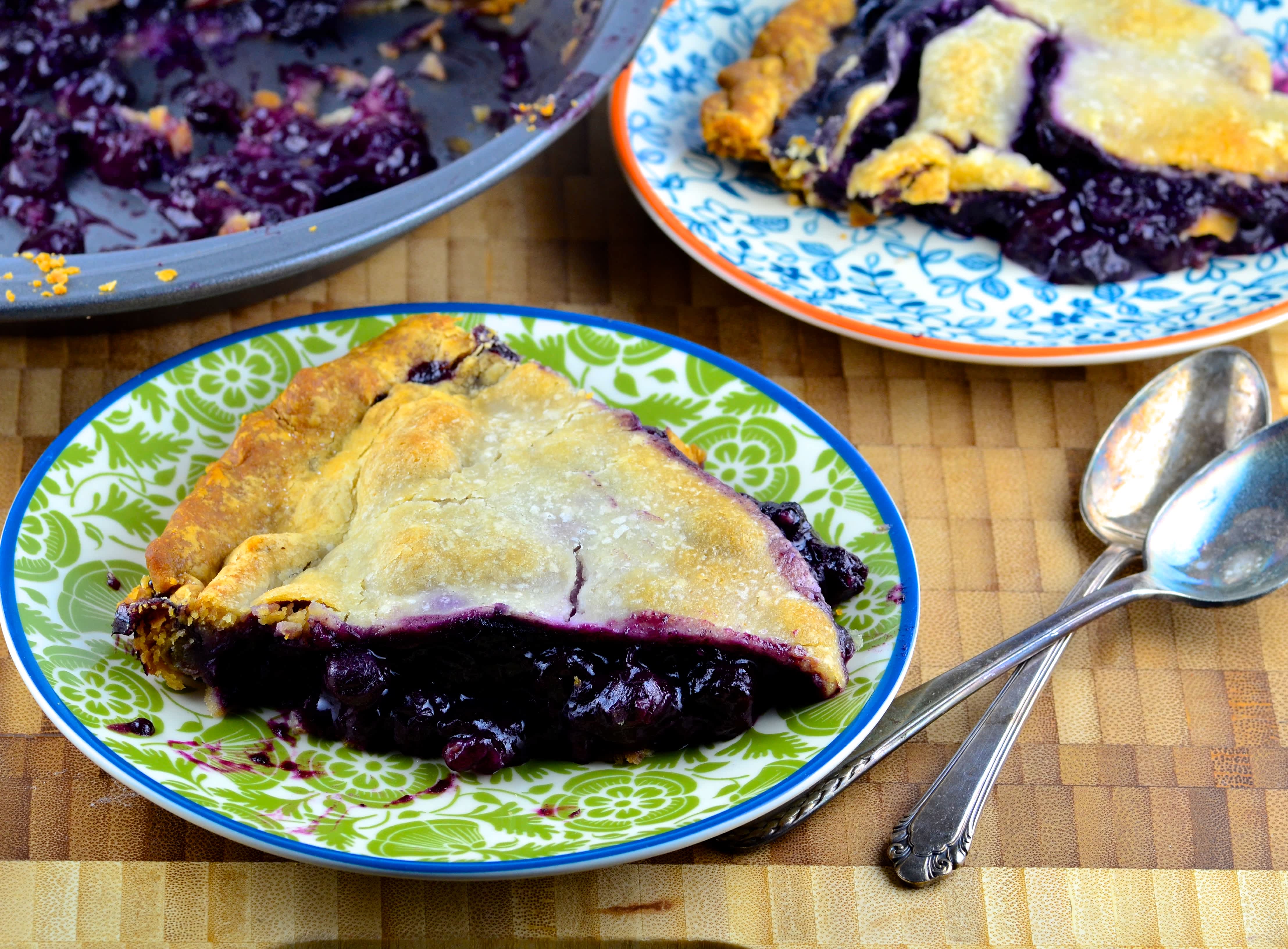 Blue Ribbon Wild Blueberry Pie Recipe - Food.com