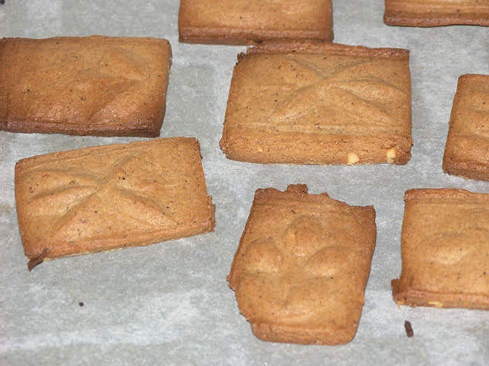 Croatian Pepper Cookies (Paprenjaci) Recipe - Food.com
