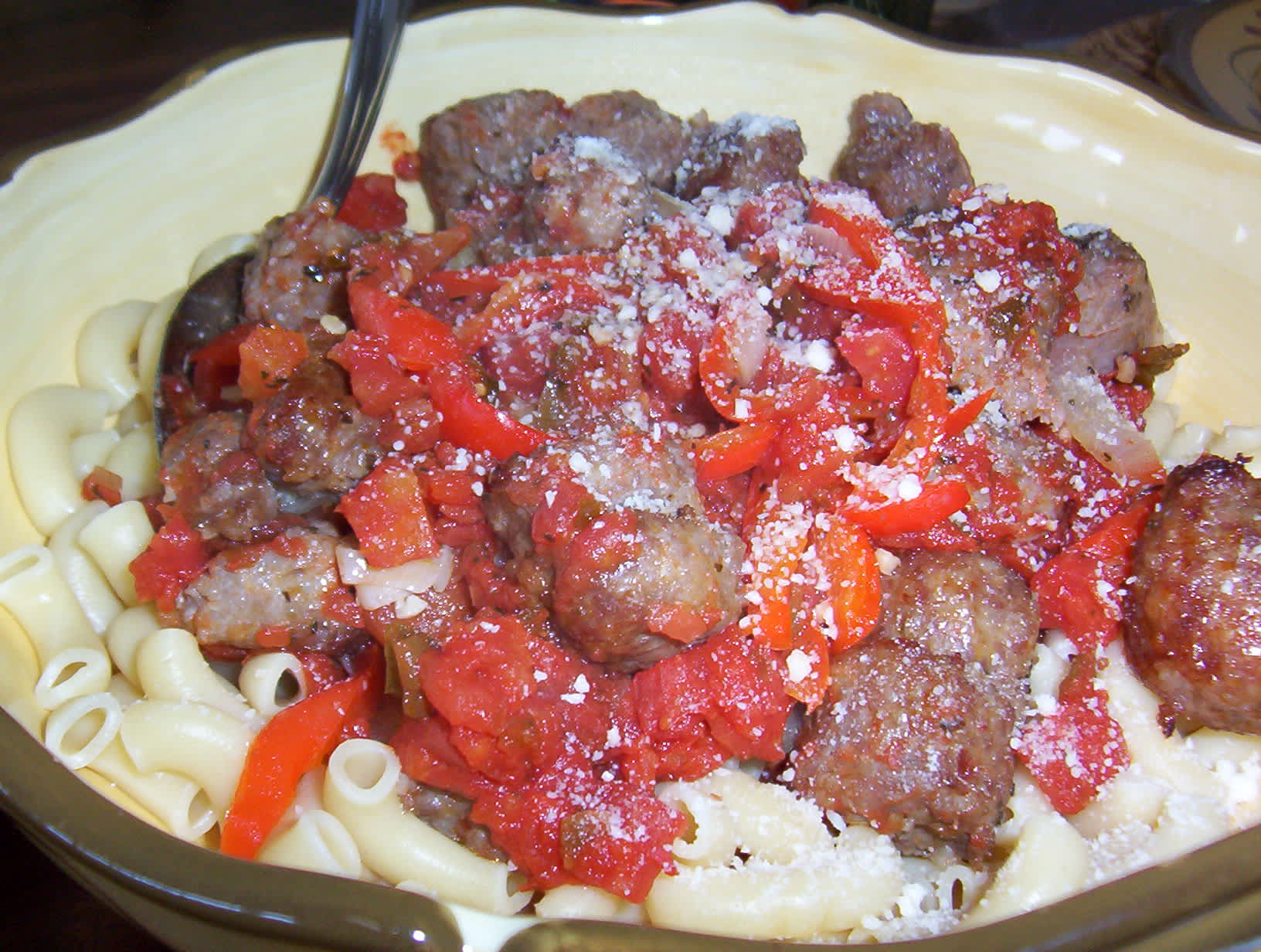 Pasta With Roasted Peppers & Sausage Recipe - Food.com