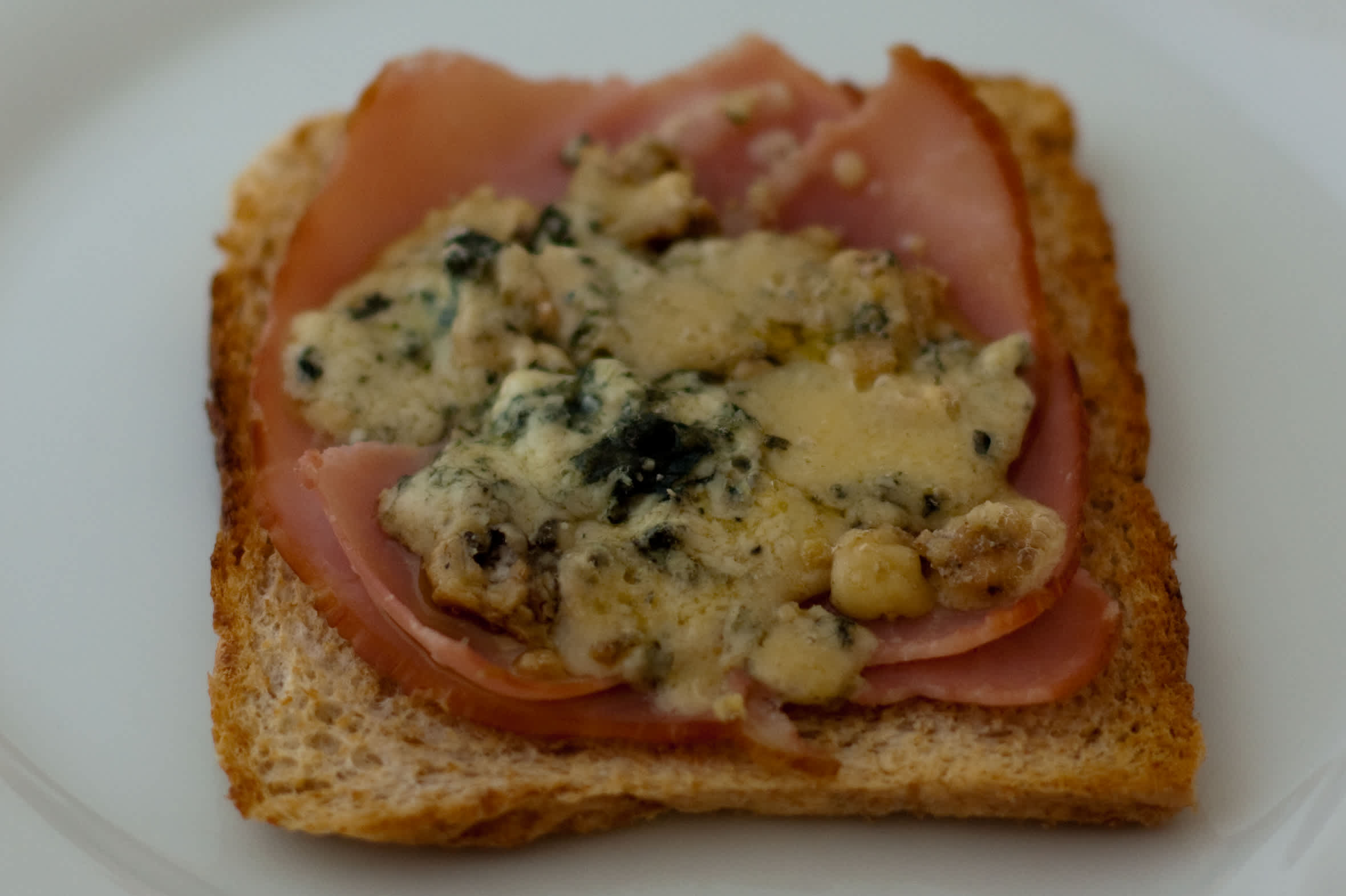 Grilled Ham and Blue Cheese Sandwich - Croque Monsieur Recipe - Cheese ...