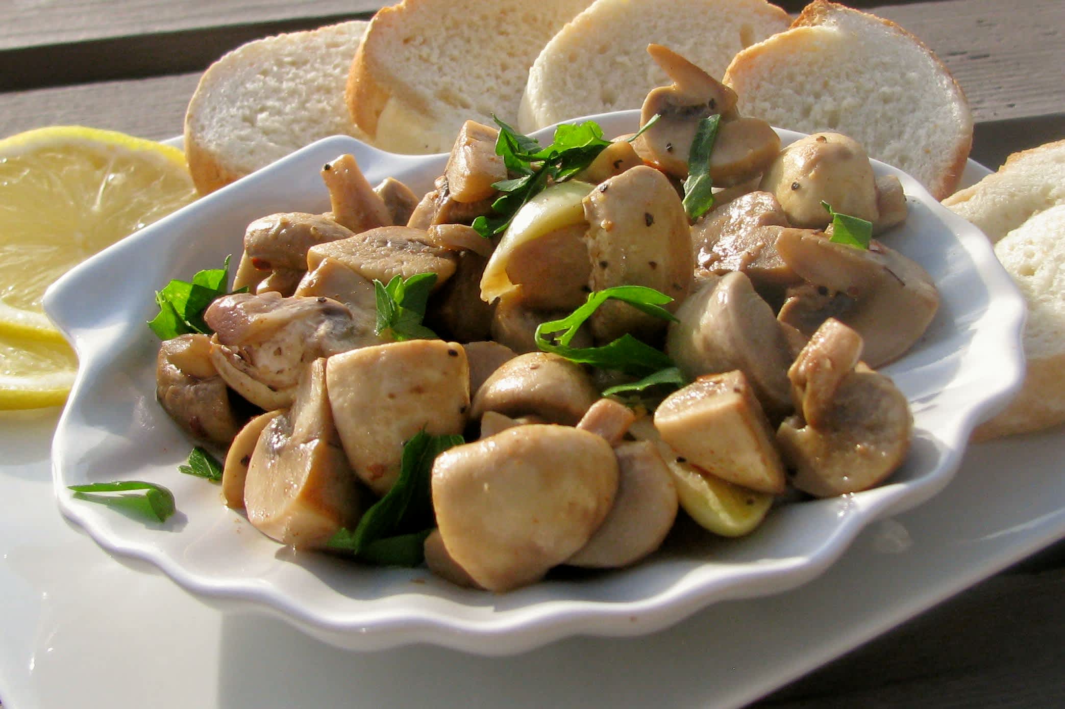 Champinones Al Ajillo - Tapas Style Garlic Mushrooms Recipe - Food.com