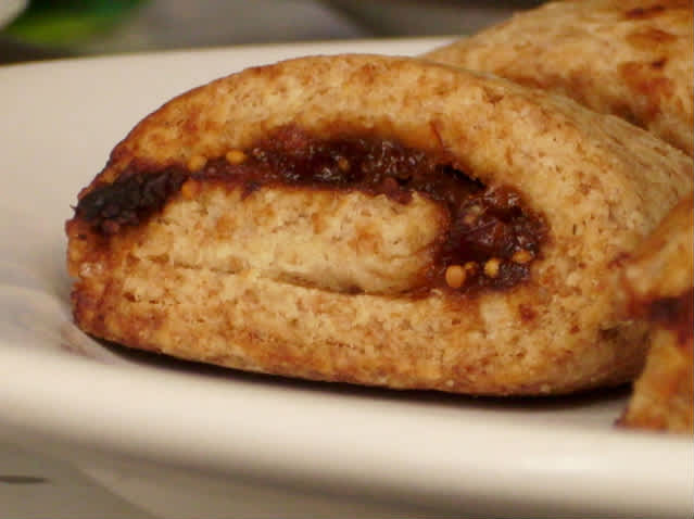British Fig Rolls - Almost Better Than Shop Bought! Recipe - Food.com