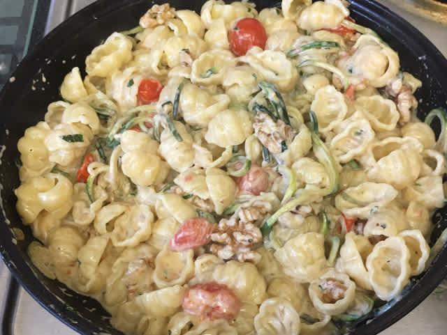 Pasta With Courgette and Walnut Sauce Recipe - Food.com