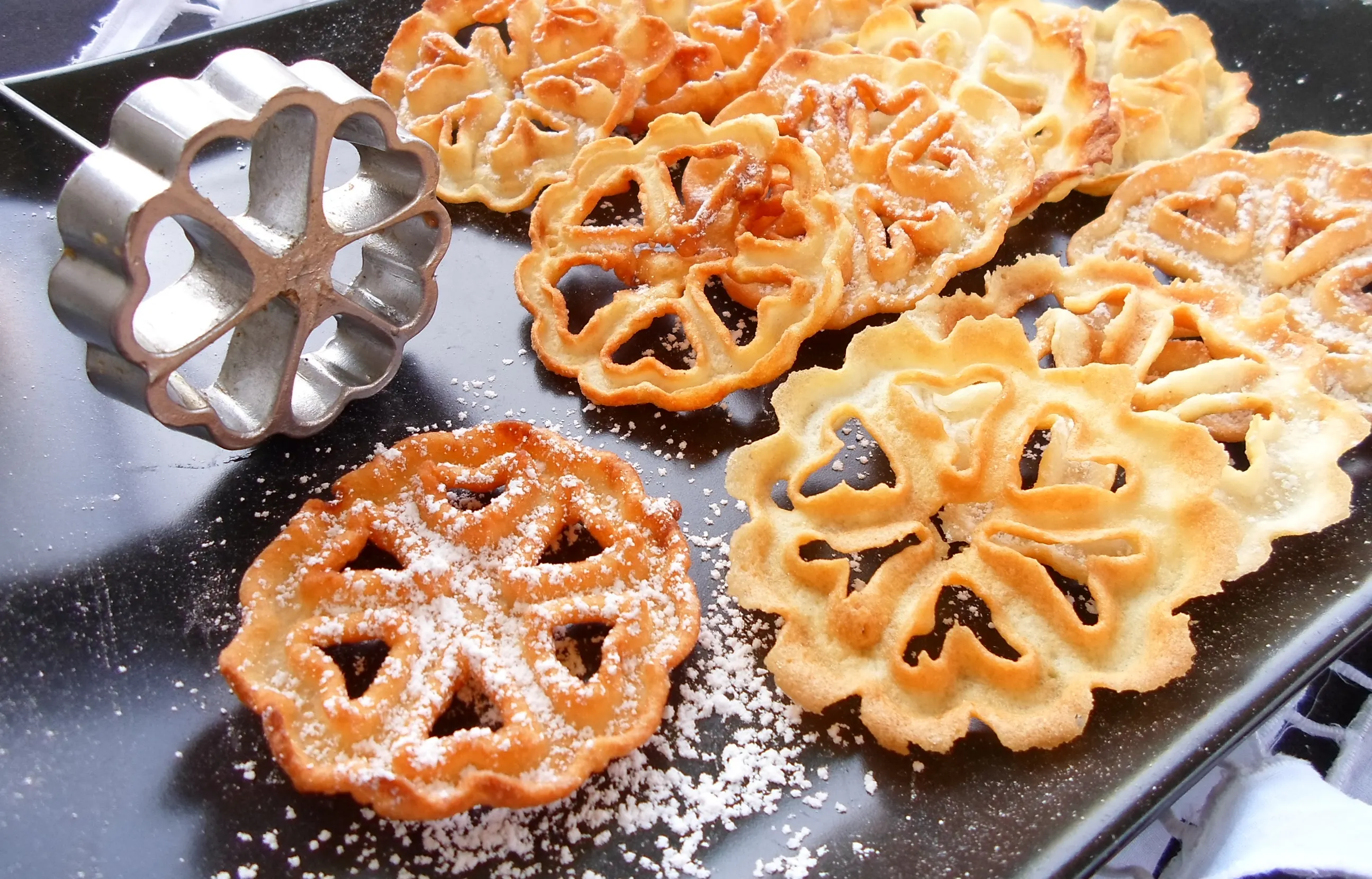 Rosette Cookies/Swedish Rosettes Recipe - Food.com