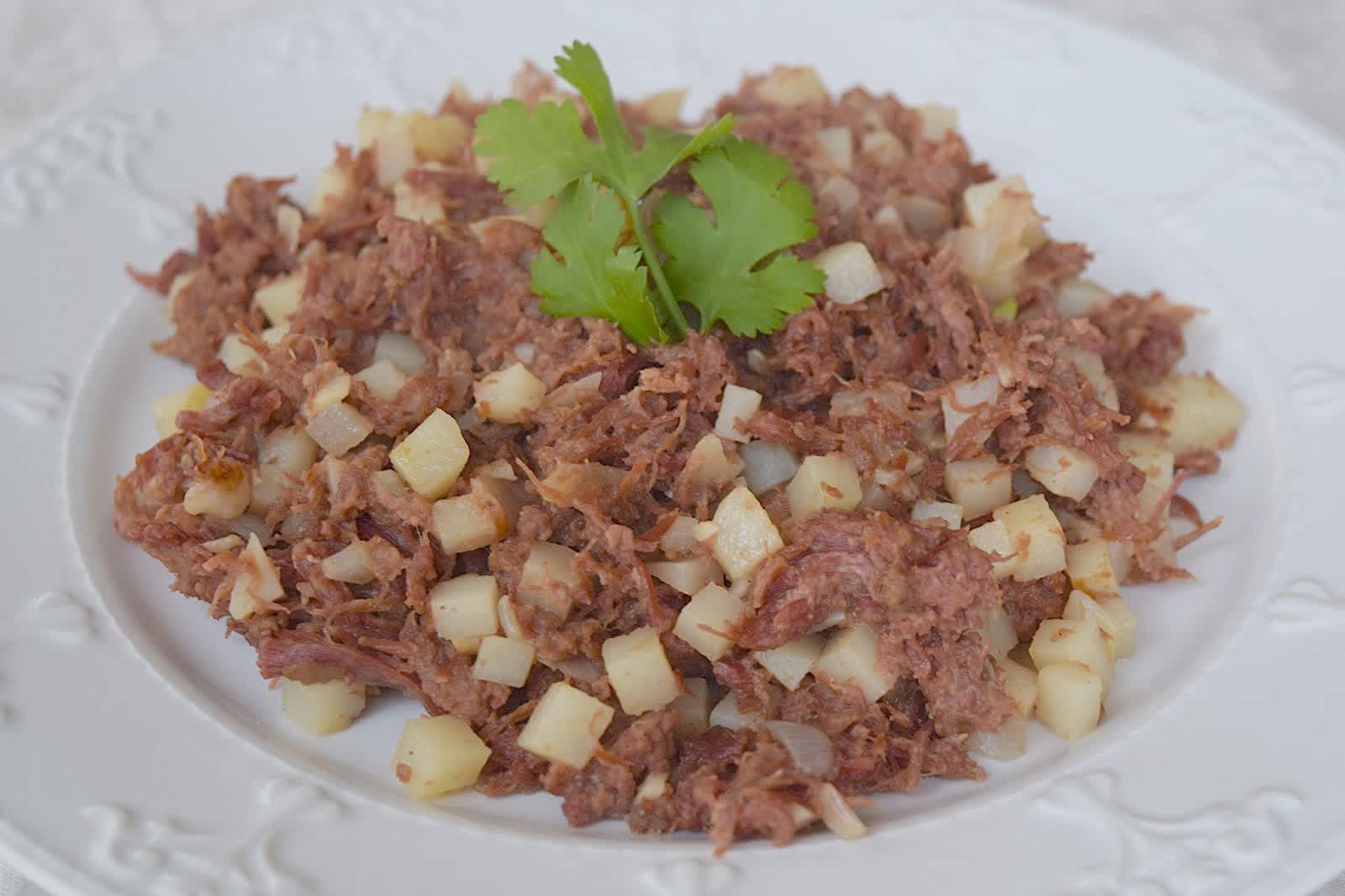 corned beef hash spring onions