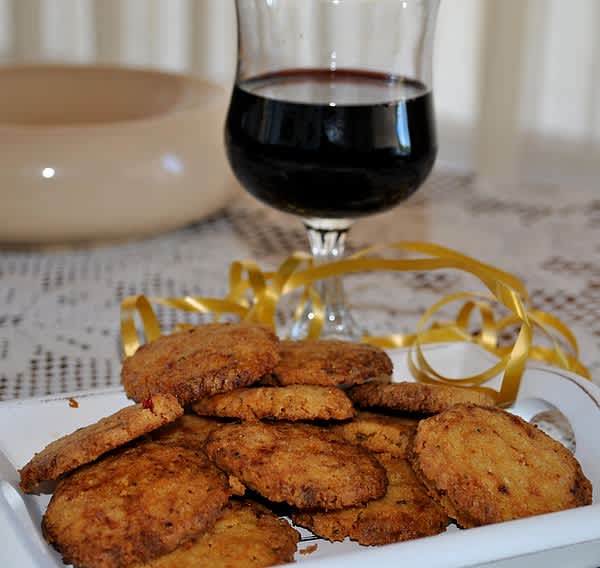 Savoury Red Wine Cookies Recipe - Food.com