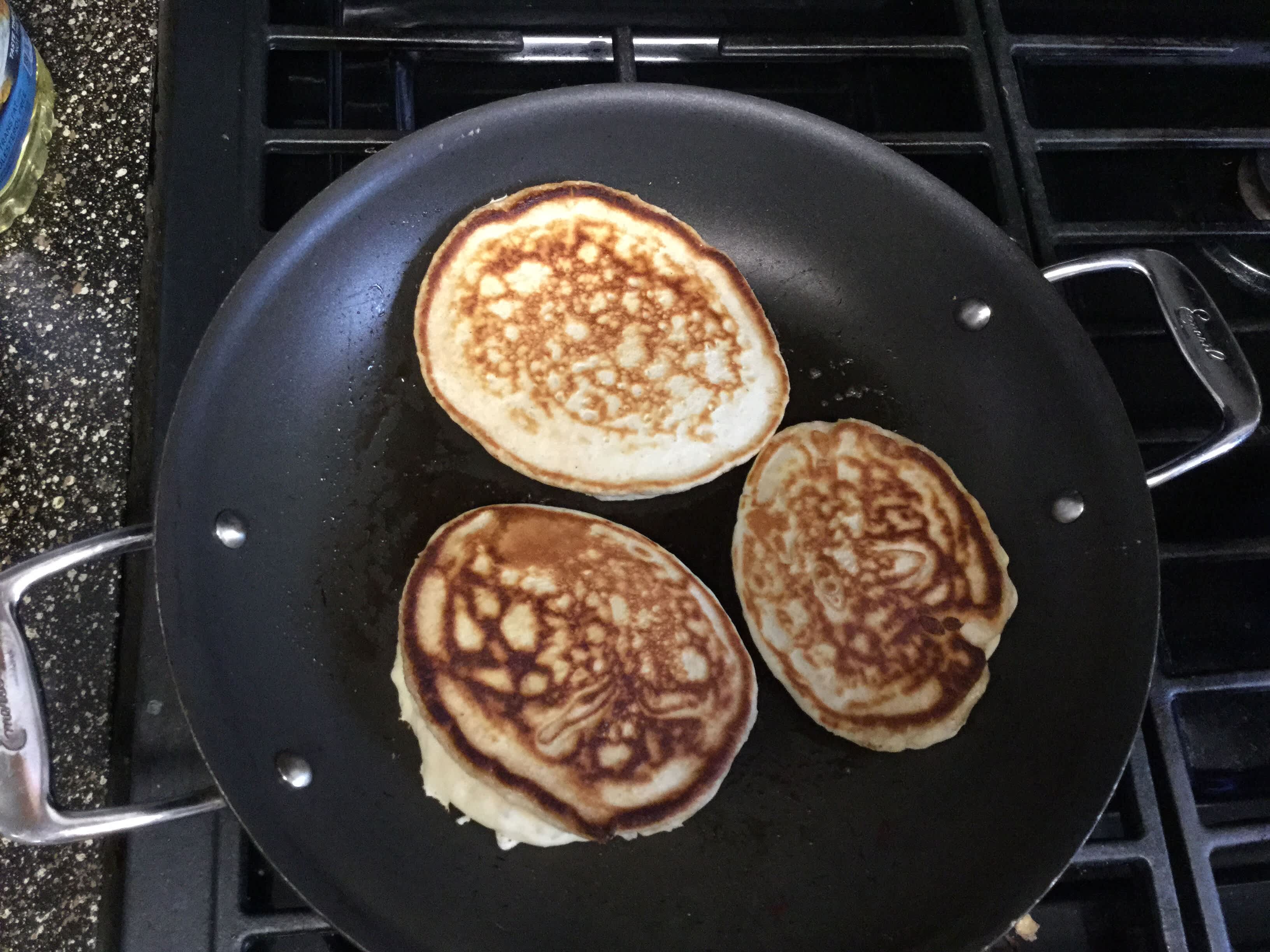 Daddy's Fluffy Homemade Pancakes Recipe - Food.com