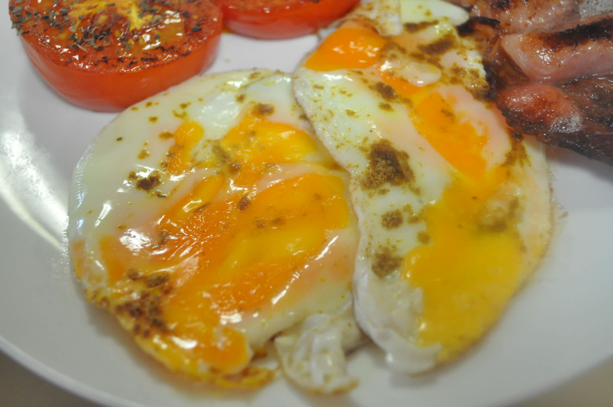 Moroccan Fried Eggs With Cumin and Salt Recipe - Food.com