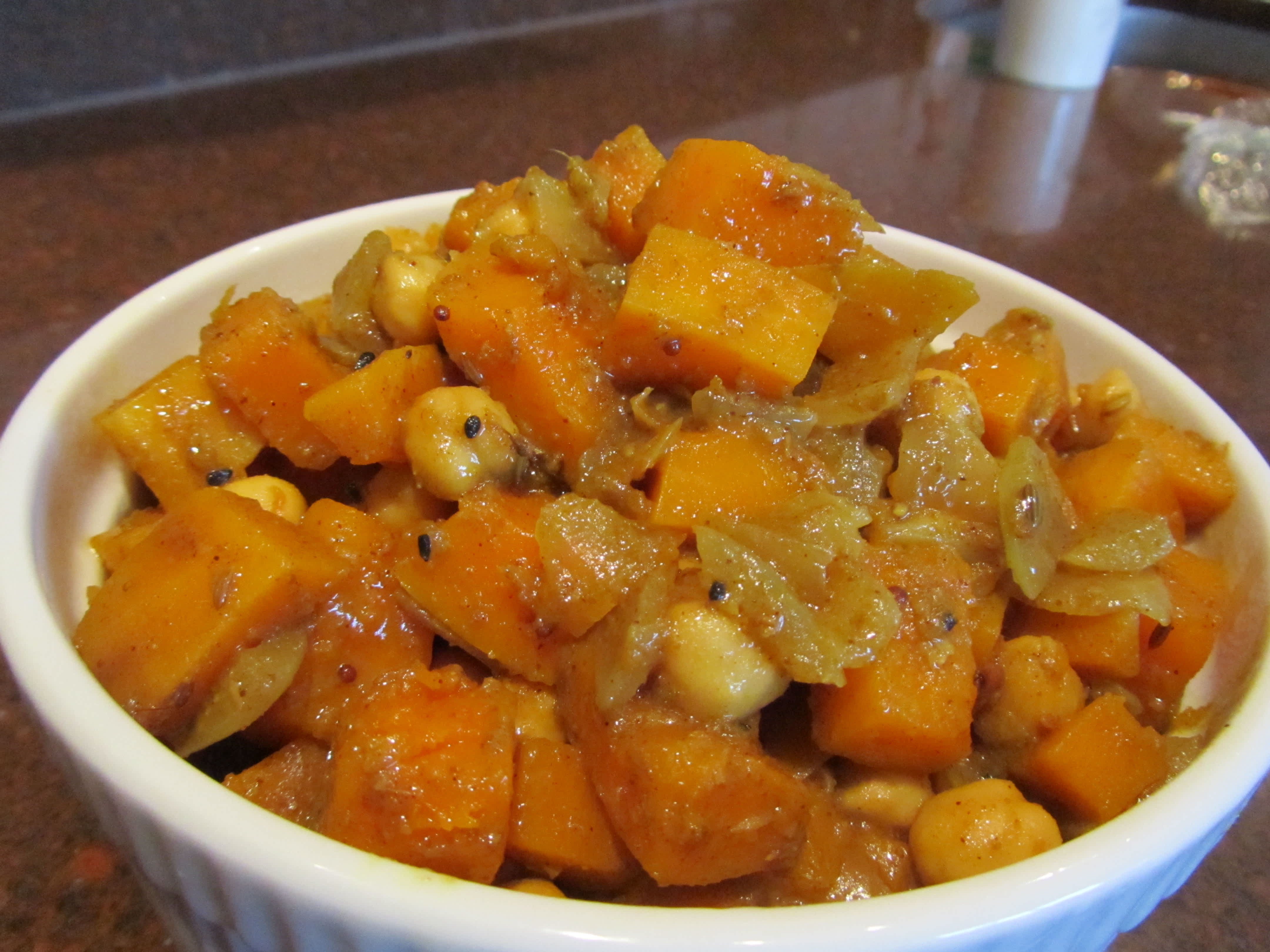 Bengali Butternut Squash and Chickpeas Garbanzos Recipe - Food.com