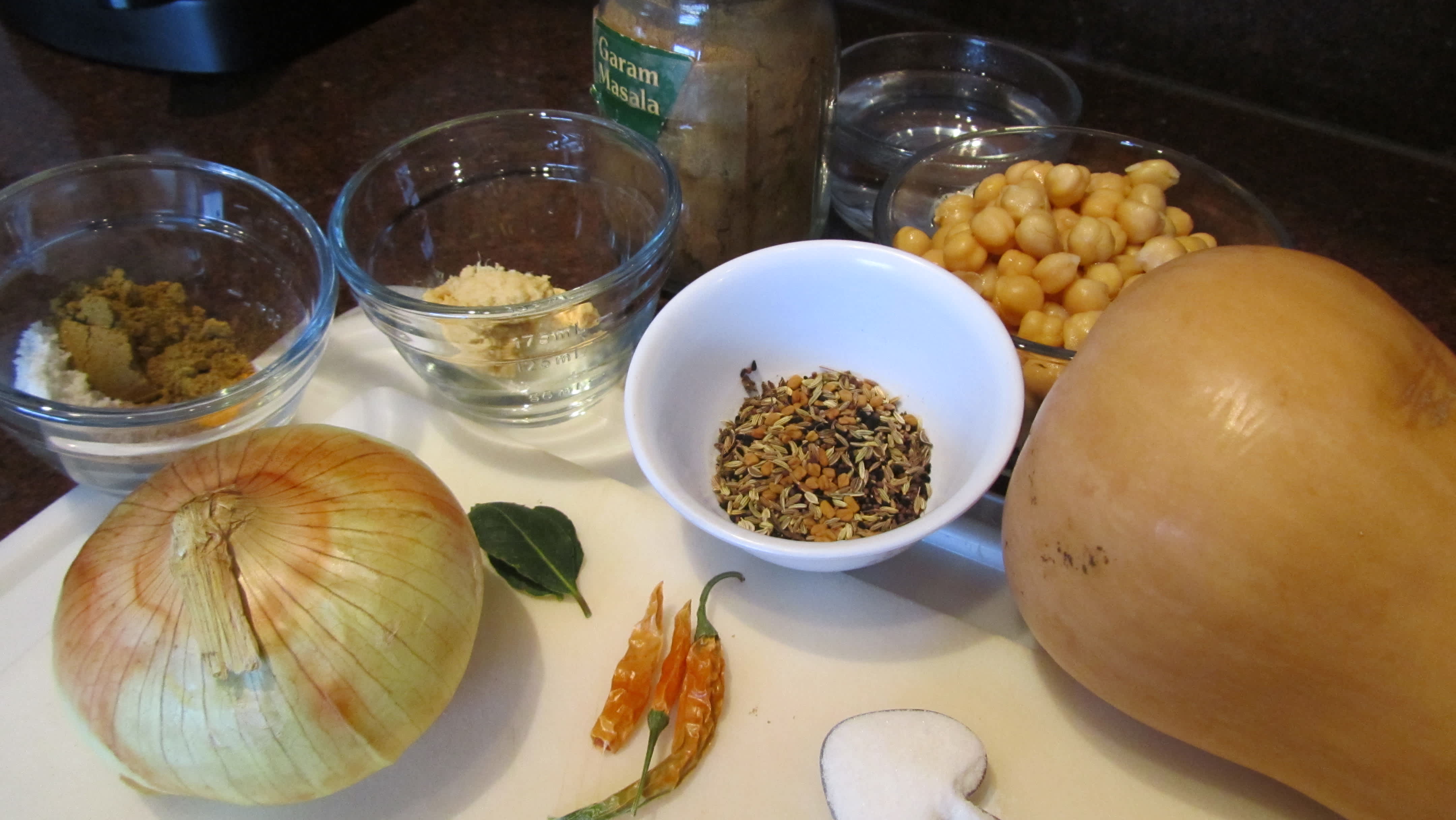 Bengali Butternut Squash and Chickpeas Garbanzos Recipe - Food.com