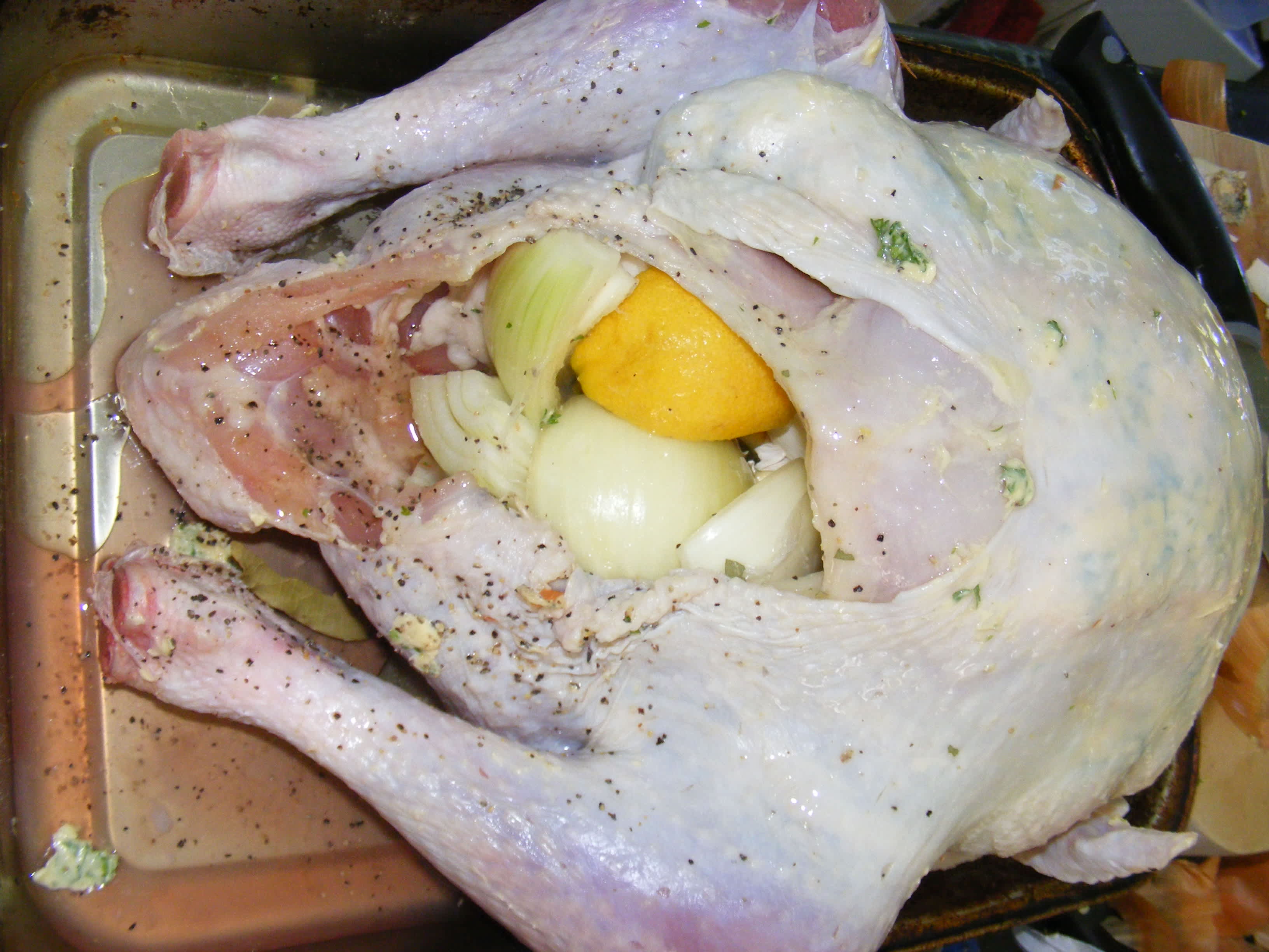 Gordon Ramsay's Roast Turkey With Lemon, Parsley and Garlic Recipe ...
