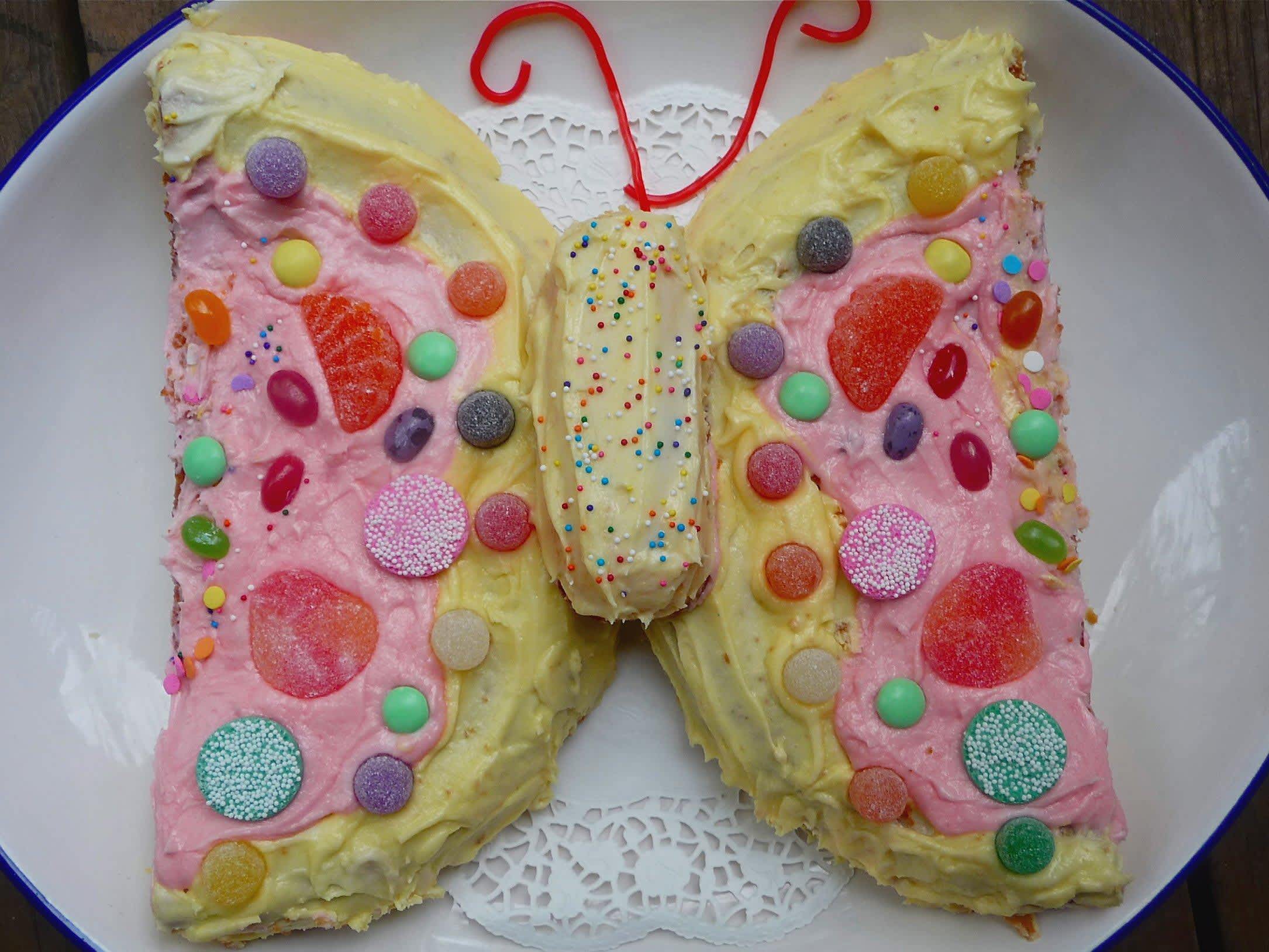 simple butterfly shape cake