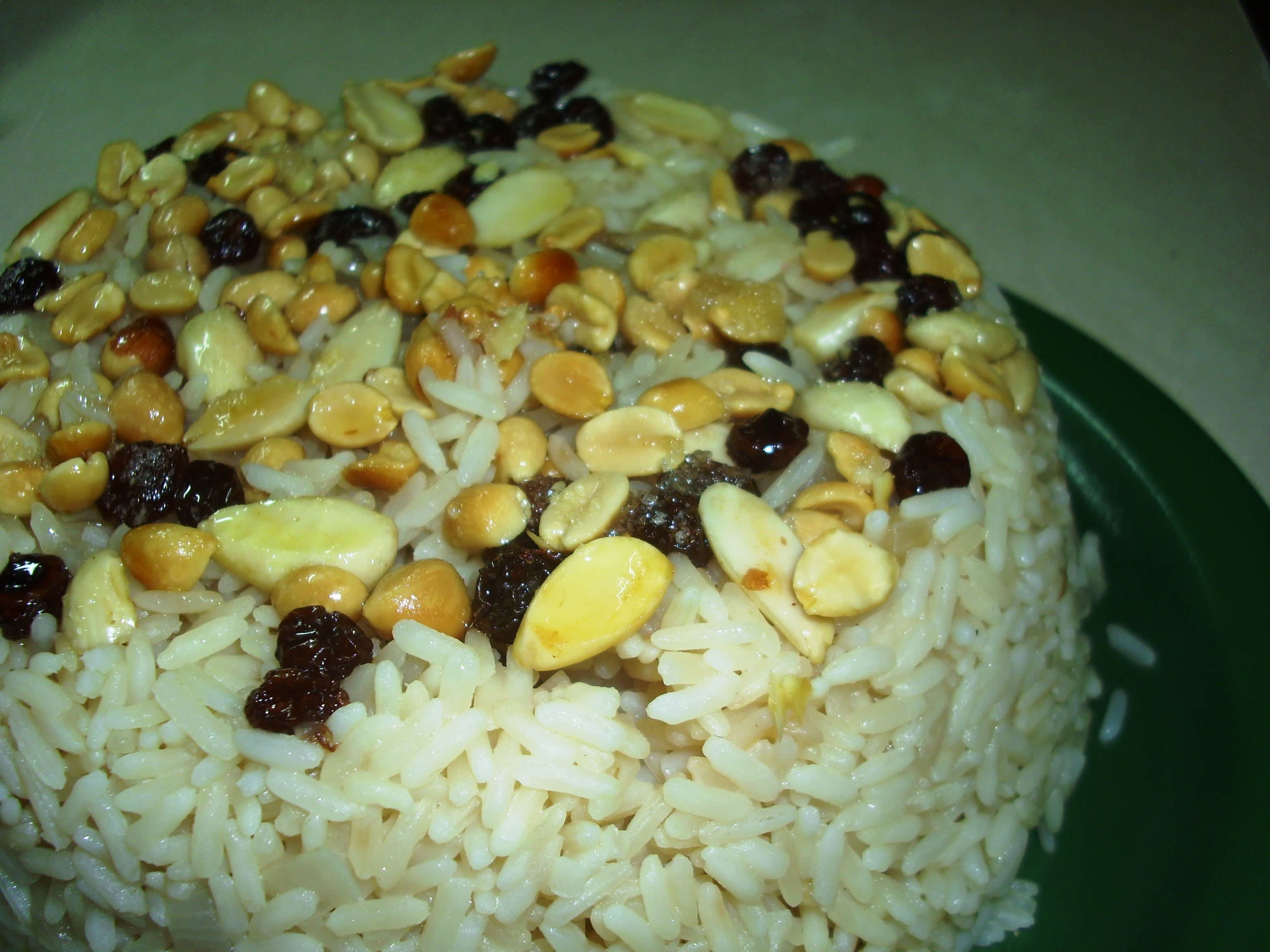Ruzz Bi I Mukassarat - Egyptian Rice With Nuts Recipe - Food.com