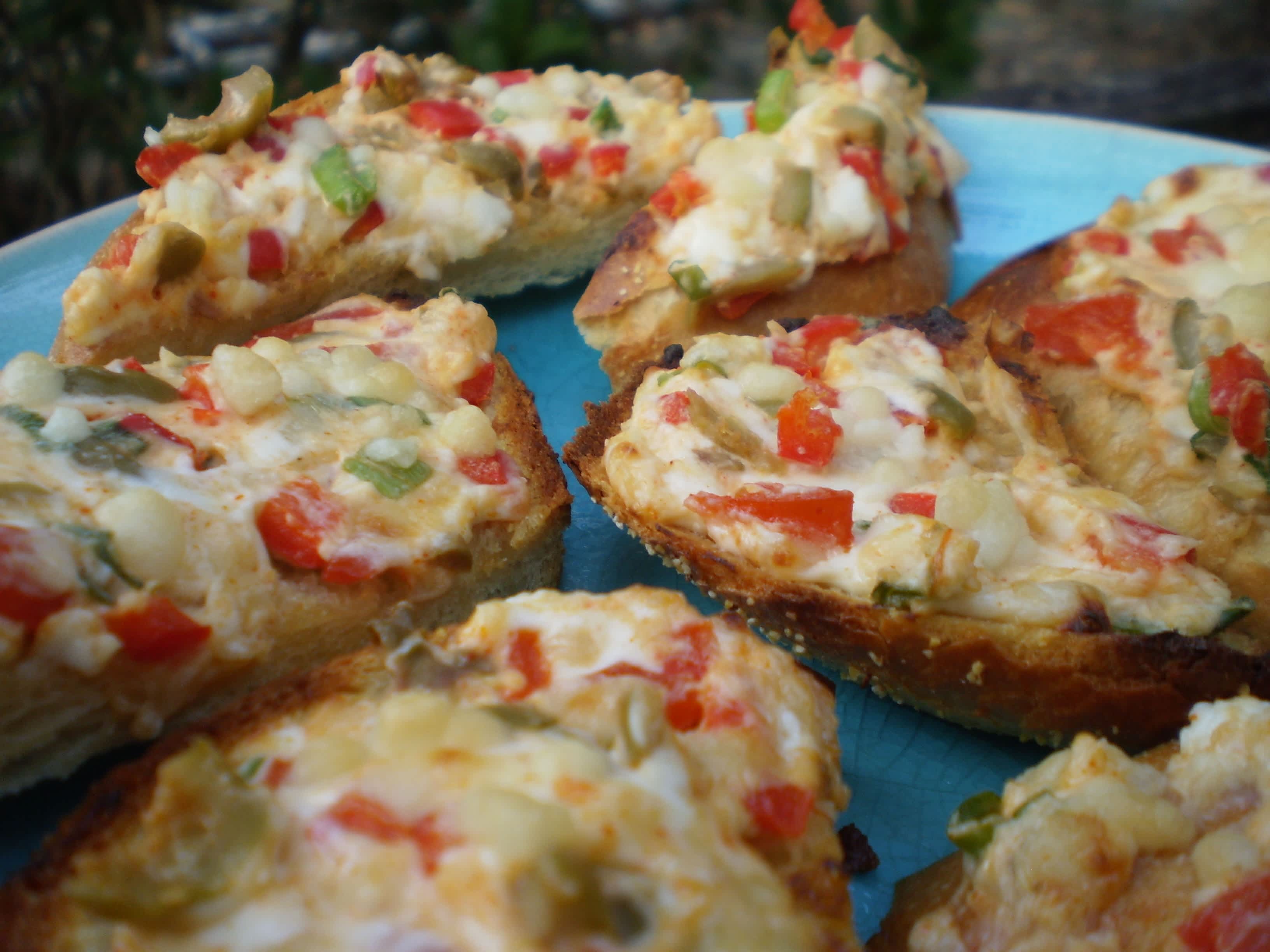 Spanish Olive & Cream Cheese Canapes (Zwt-8) Recipe - Food.com