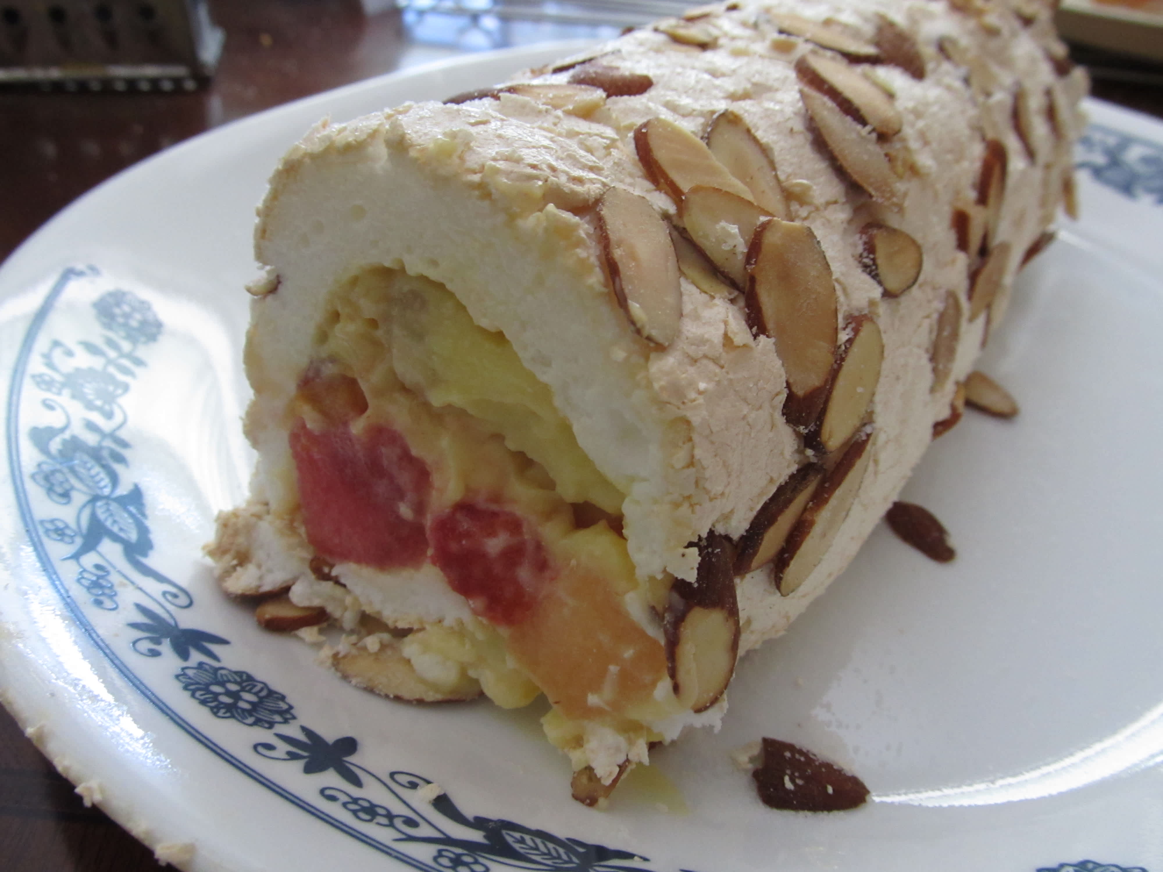 Peach and Passionfruit Pavlova Roll Recipe - Food.com