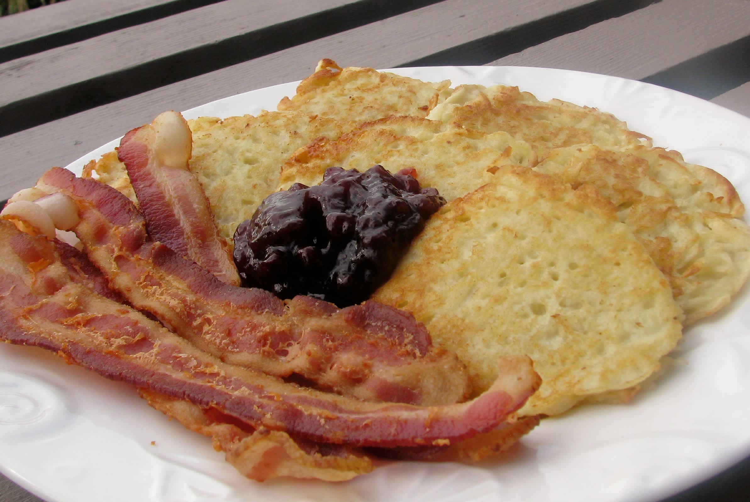 Raggmunk - Swedish Potato Pancakes Recipe - Food.com