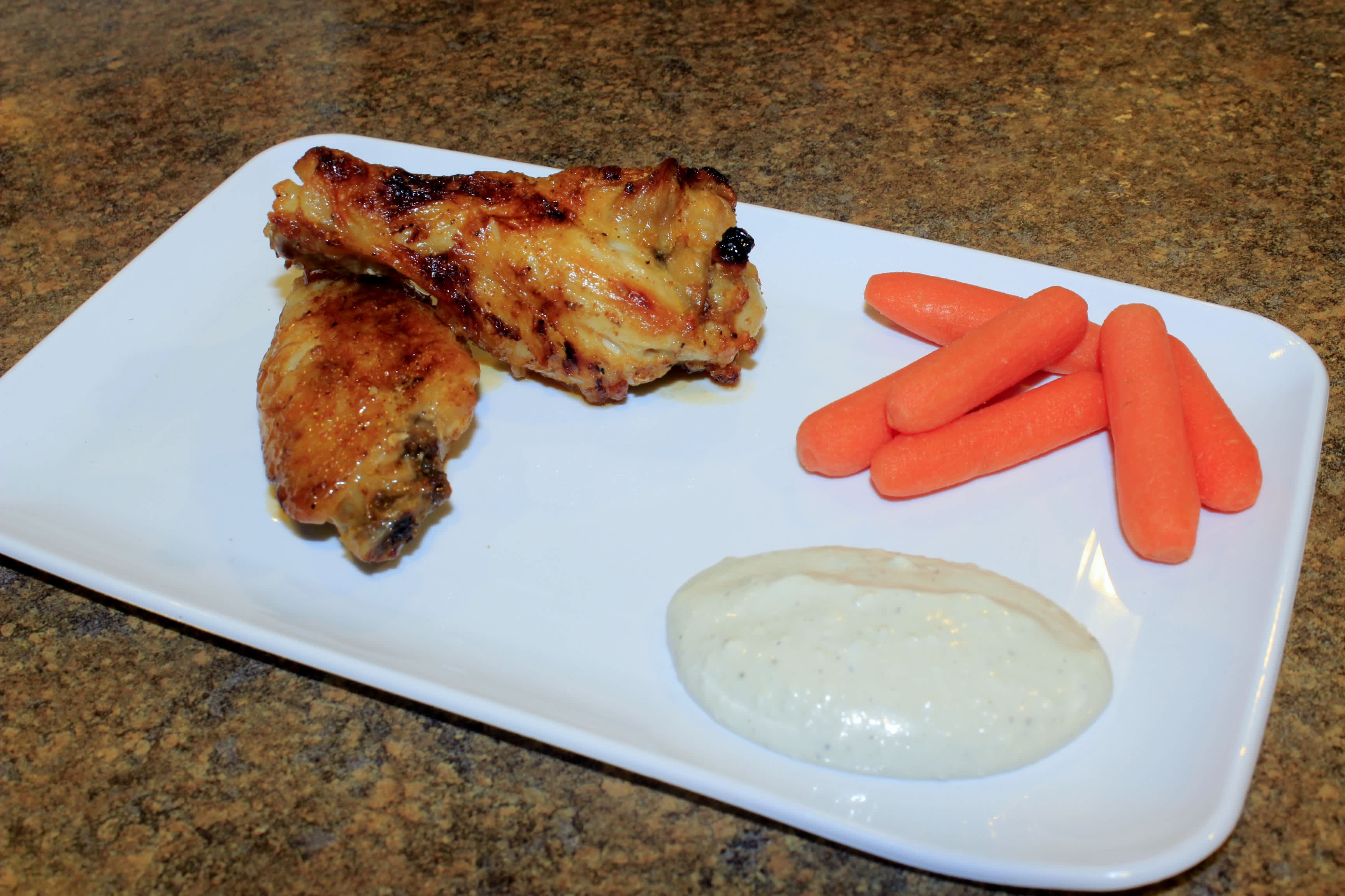 Buffalo Chicken Wings With Blue Cheese Dip Recipe - Food.com