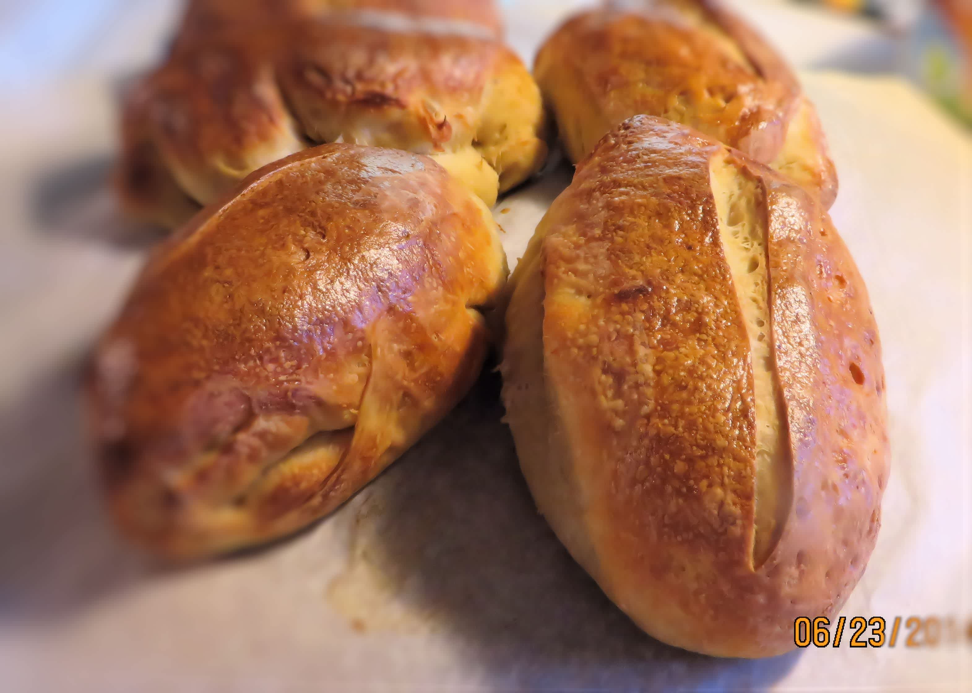 My Hard Rolls for Bratwurst Recipe - Food.com