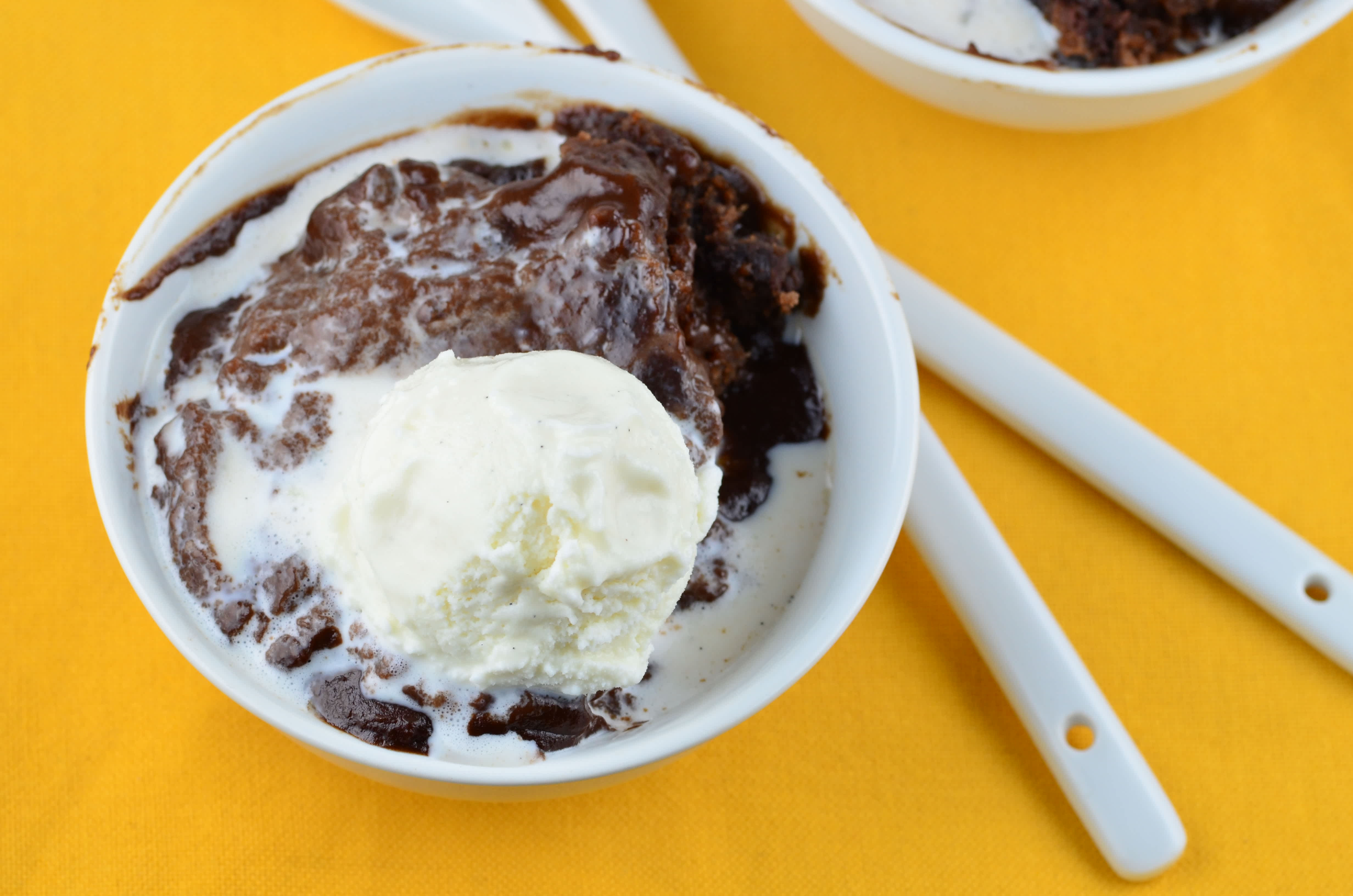 Self Saucing Chocolate Pudding (Slow Cooker) Recipe - Food.com