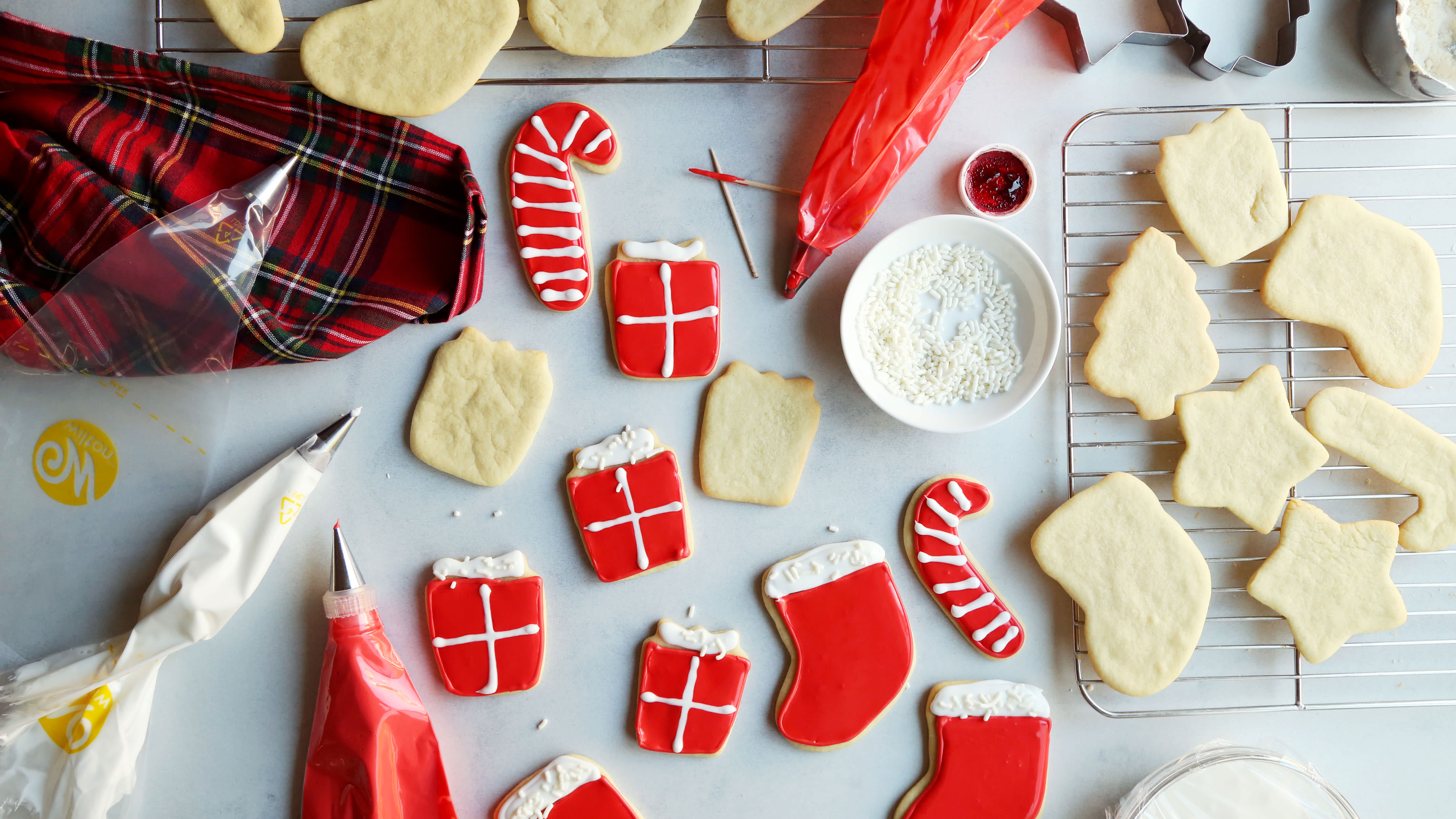 The Ultimate Guide to Icing Cookies Recipe - Food.com