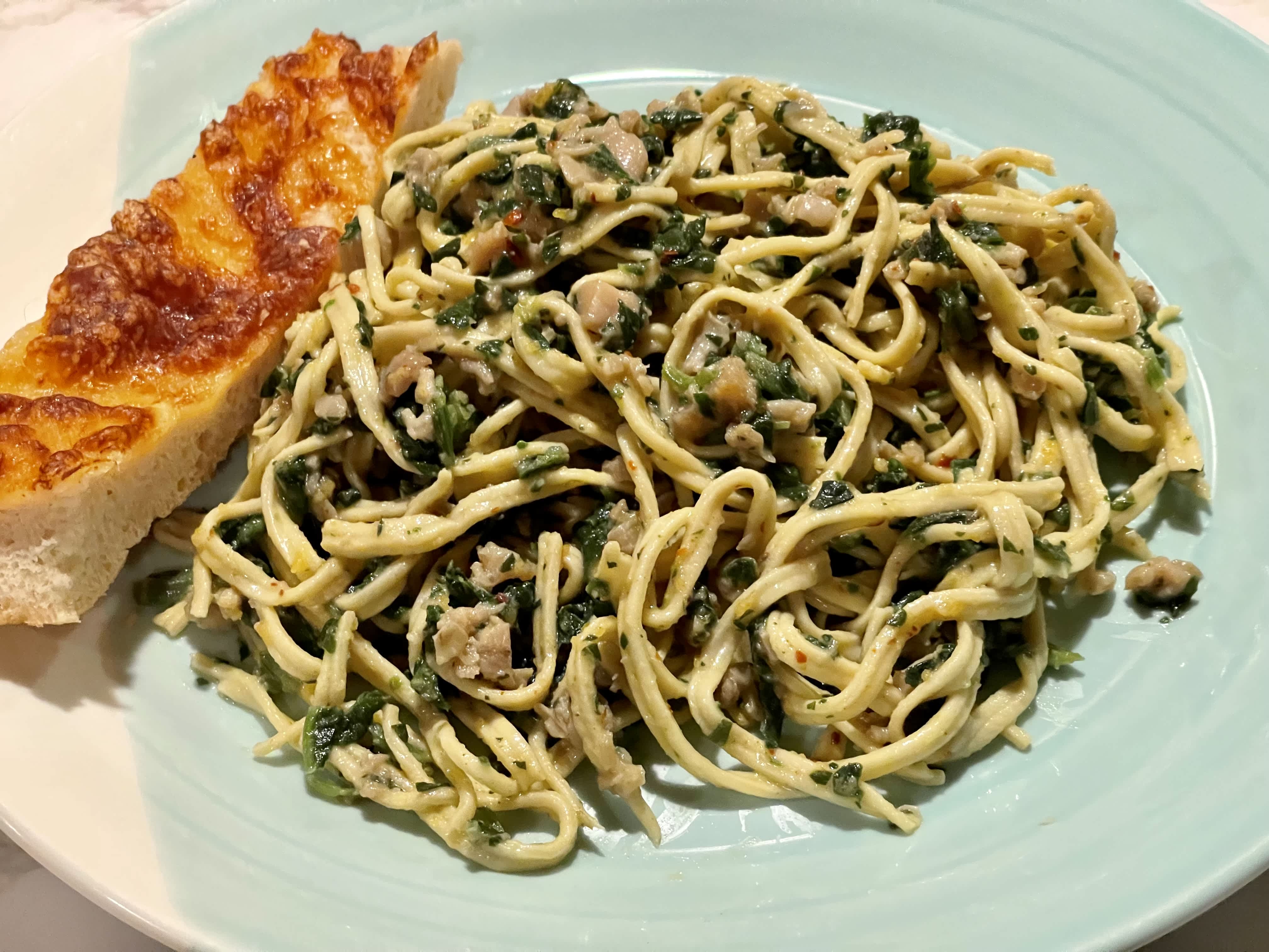 Pasta With Clam and Spinach Sauce Recipe - Food.com