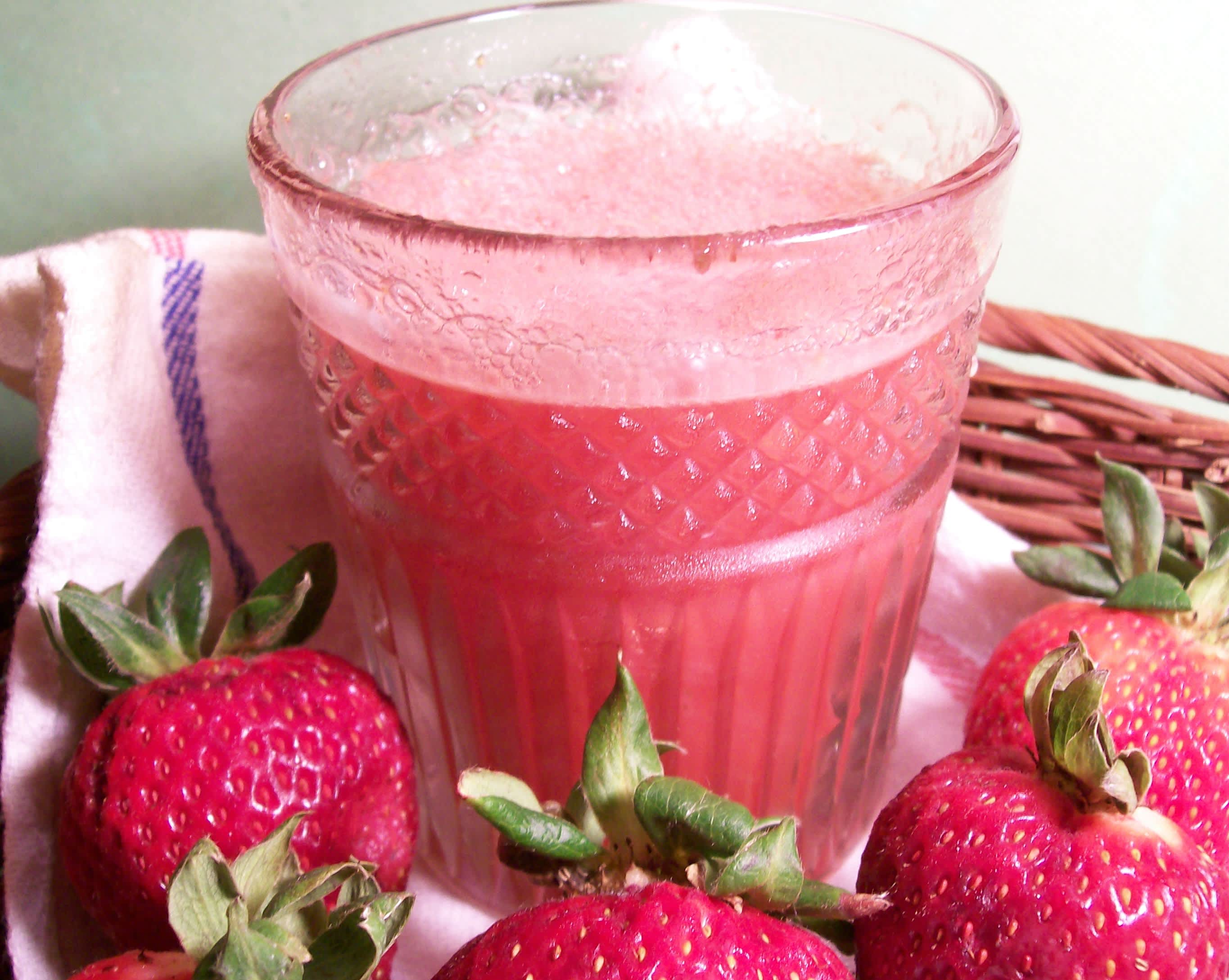 Strawberry Cooler Recipe - Food.com